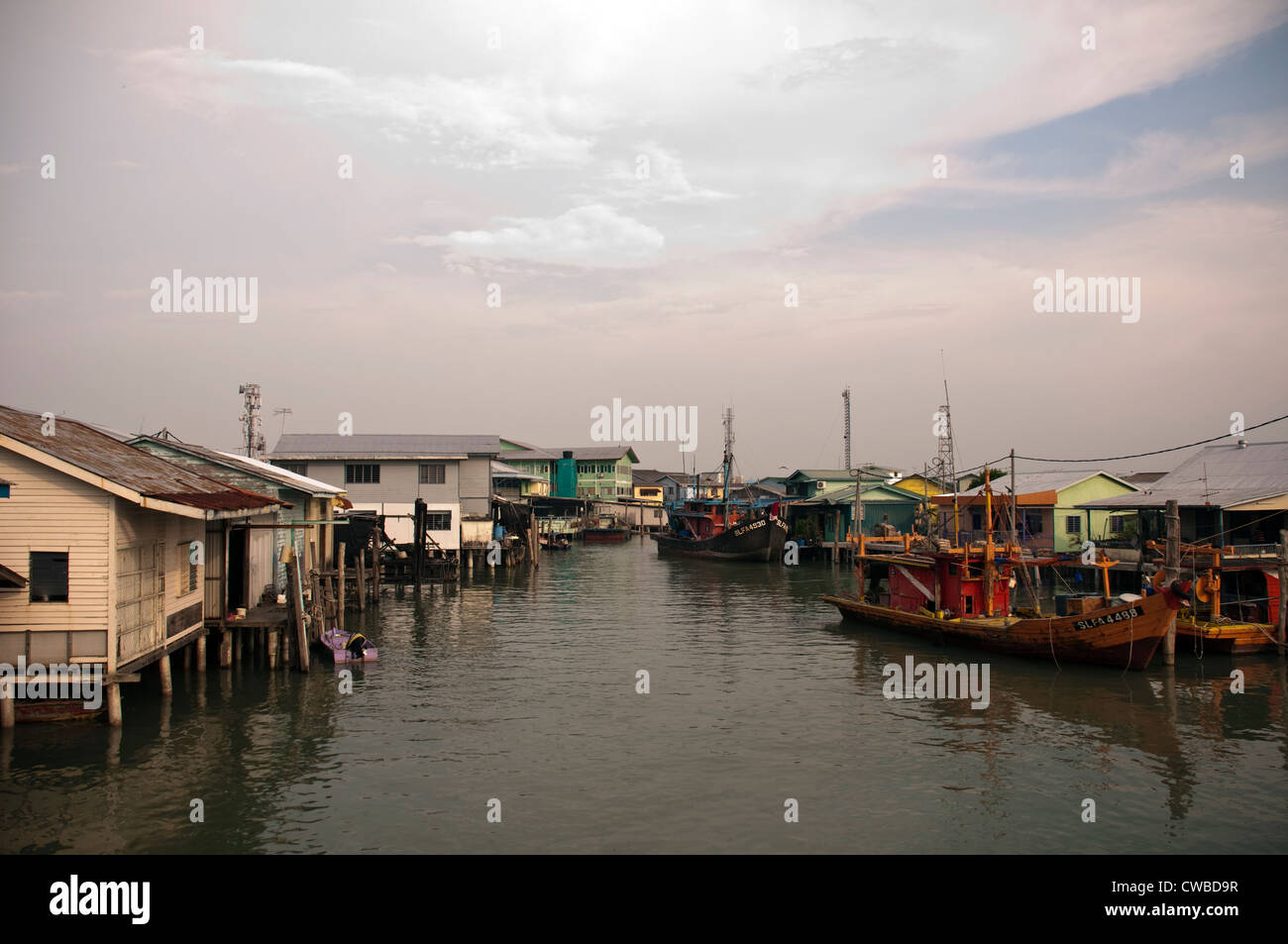 Village jetty hi-res stock photography and images - Alamy