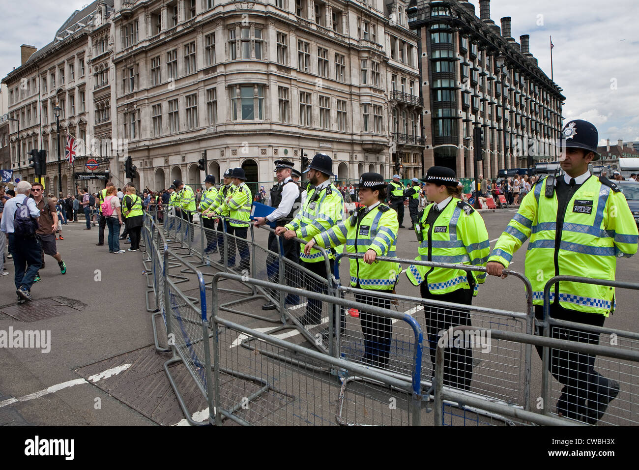 A police line at the Tuc Union March in Bridge Street London Stock ...
