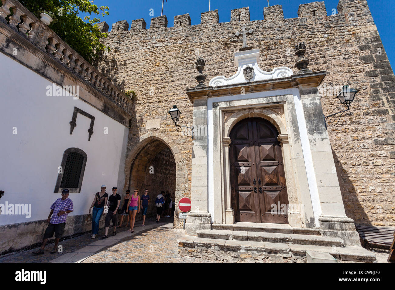 Town Gate of Obidos in portuguese called "Porta da Vila". The main ...