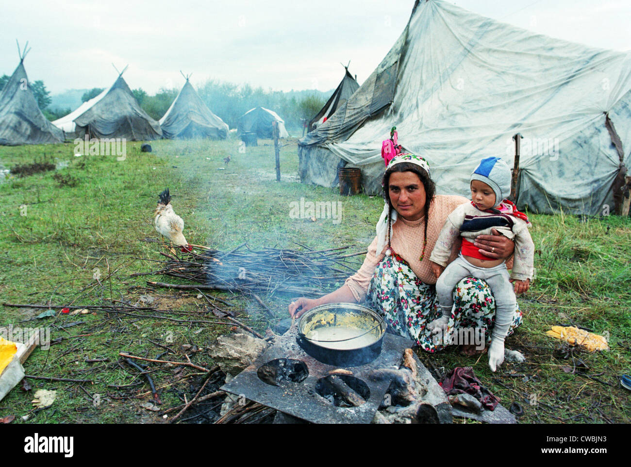 Romania gypsy gypsies hi-res stock photography and images - Alamy