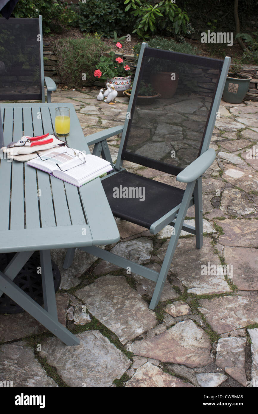 Concept of a "Break in the gardening Stock Photo - Alamy