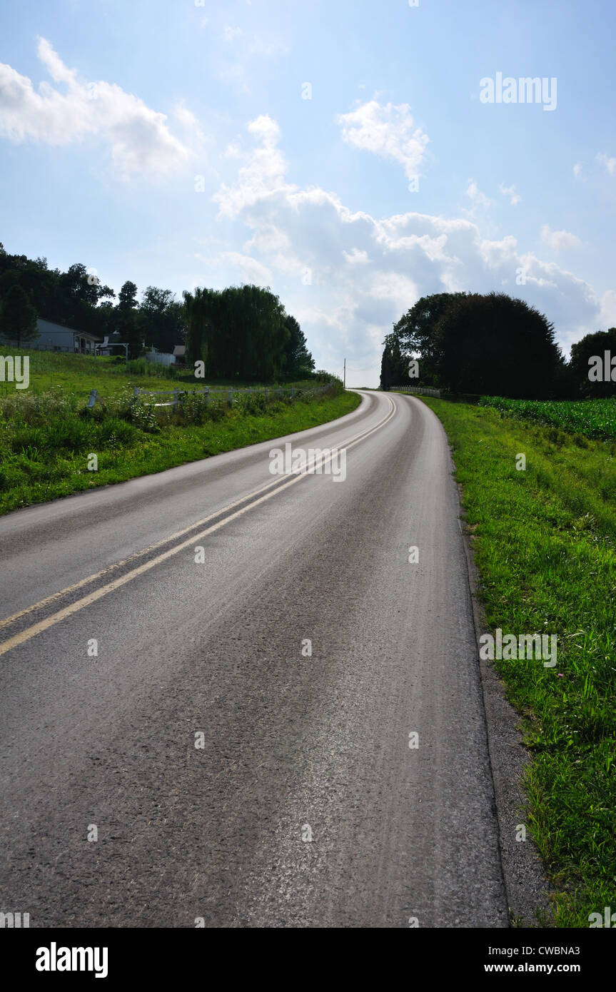 Rural road, Amish Country, Pennsylvania, USA Stock Photo - Alamy