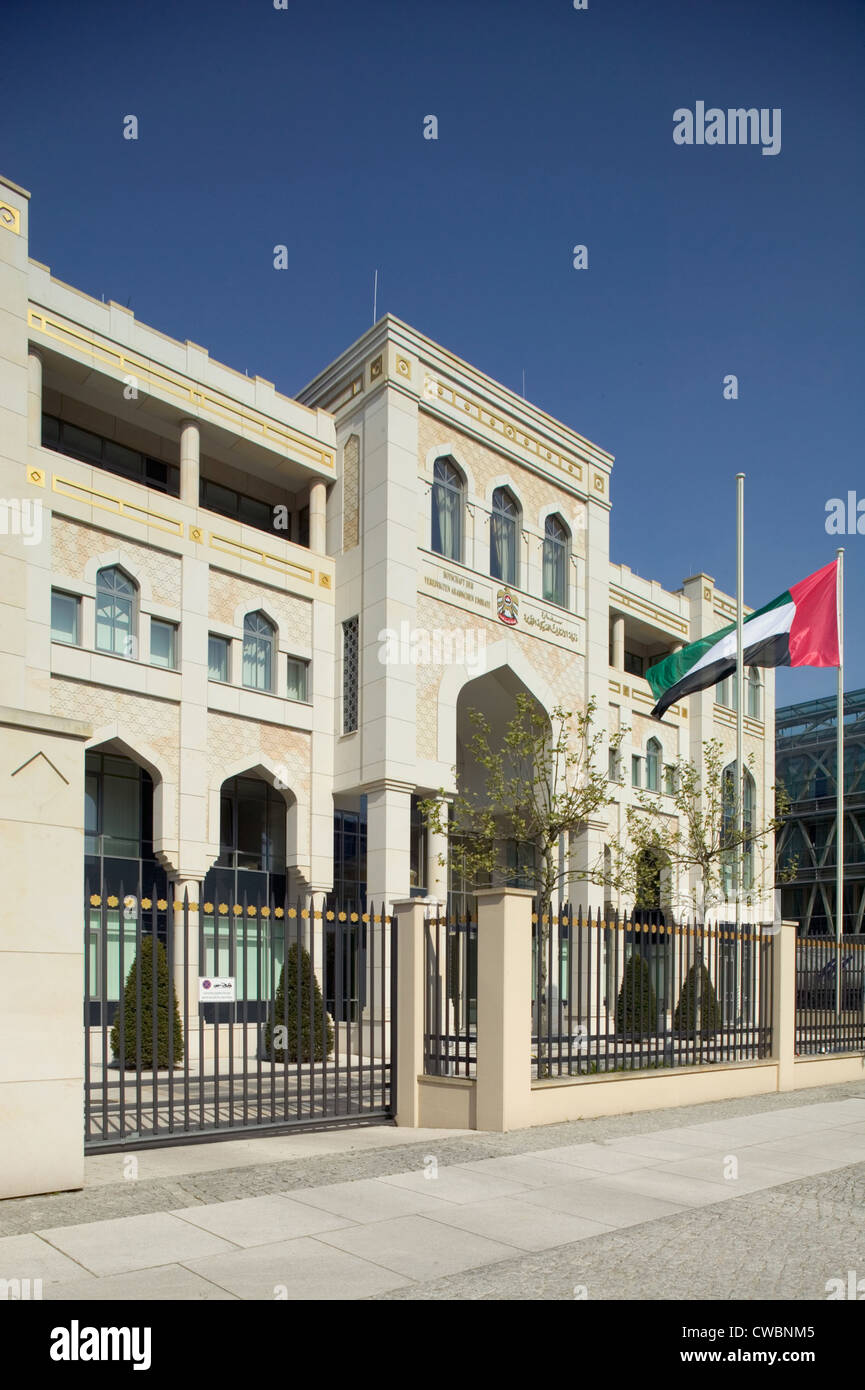 United arab emirates embassy hi-res stock photography and images - Alamy