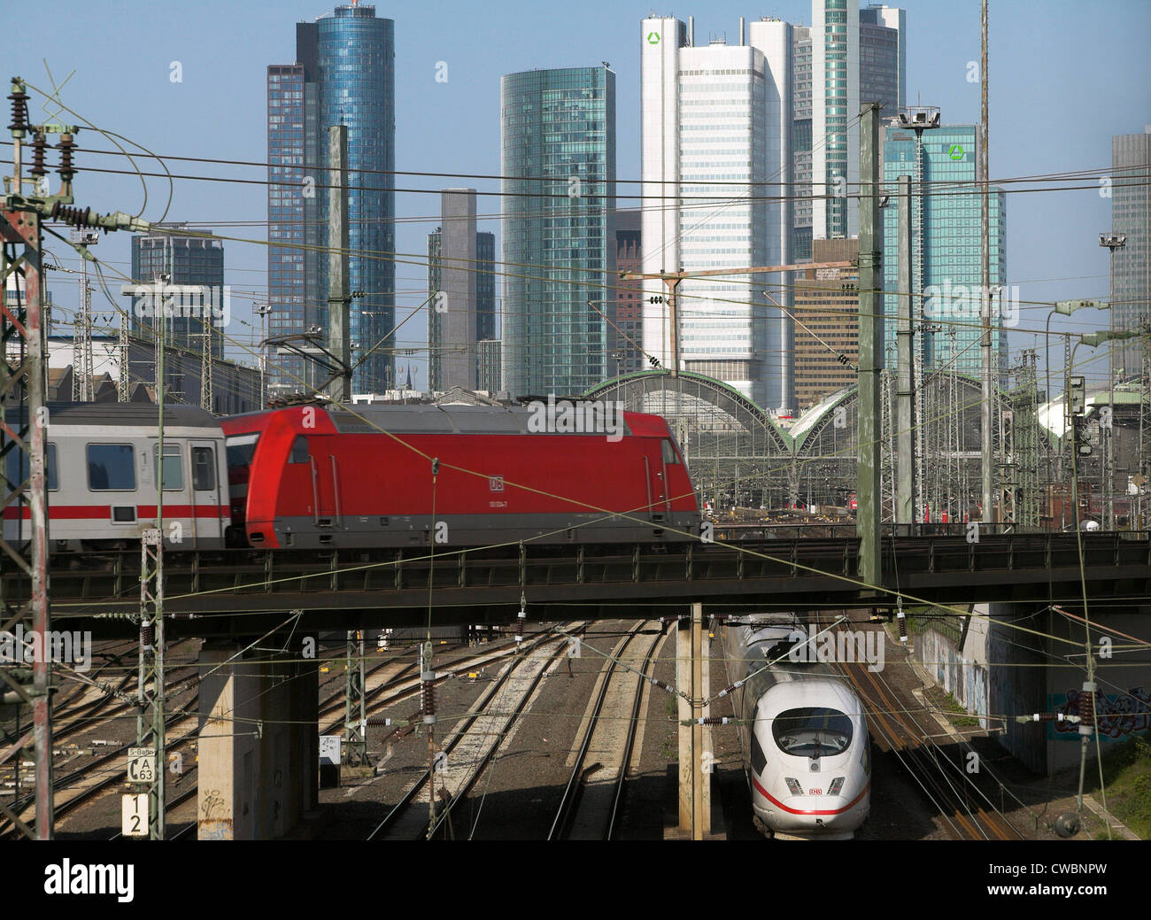 Frankfurt skyline and Central Station with trains Stock Photo - Alamy