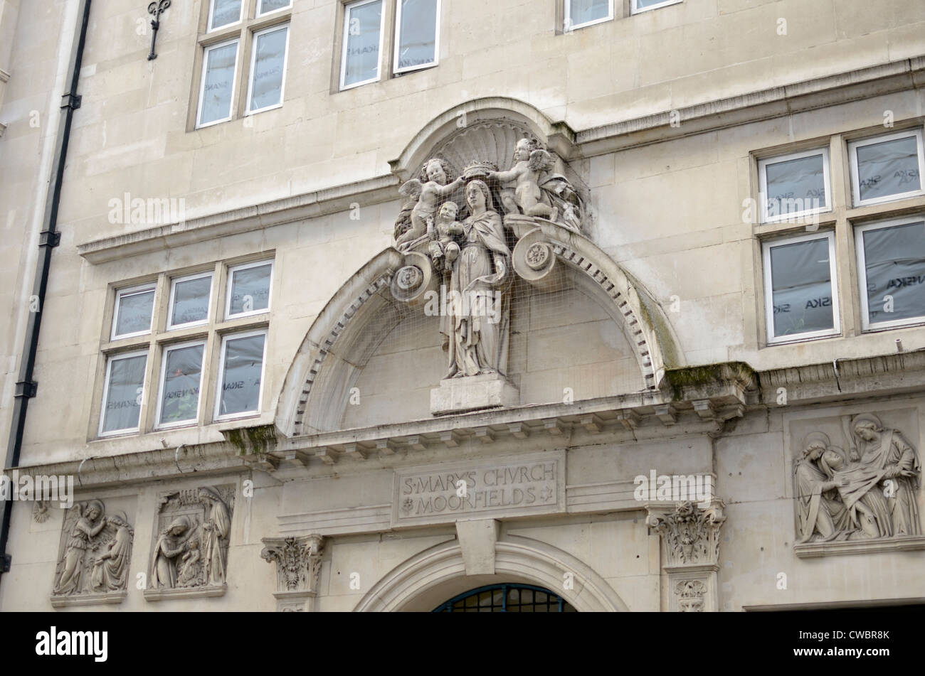 St Mary's Church Moorfields, City of London, London, UK Stock Photo - Alamy
