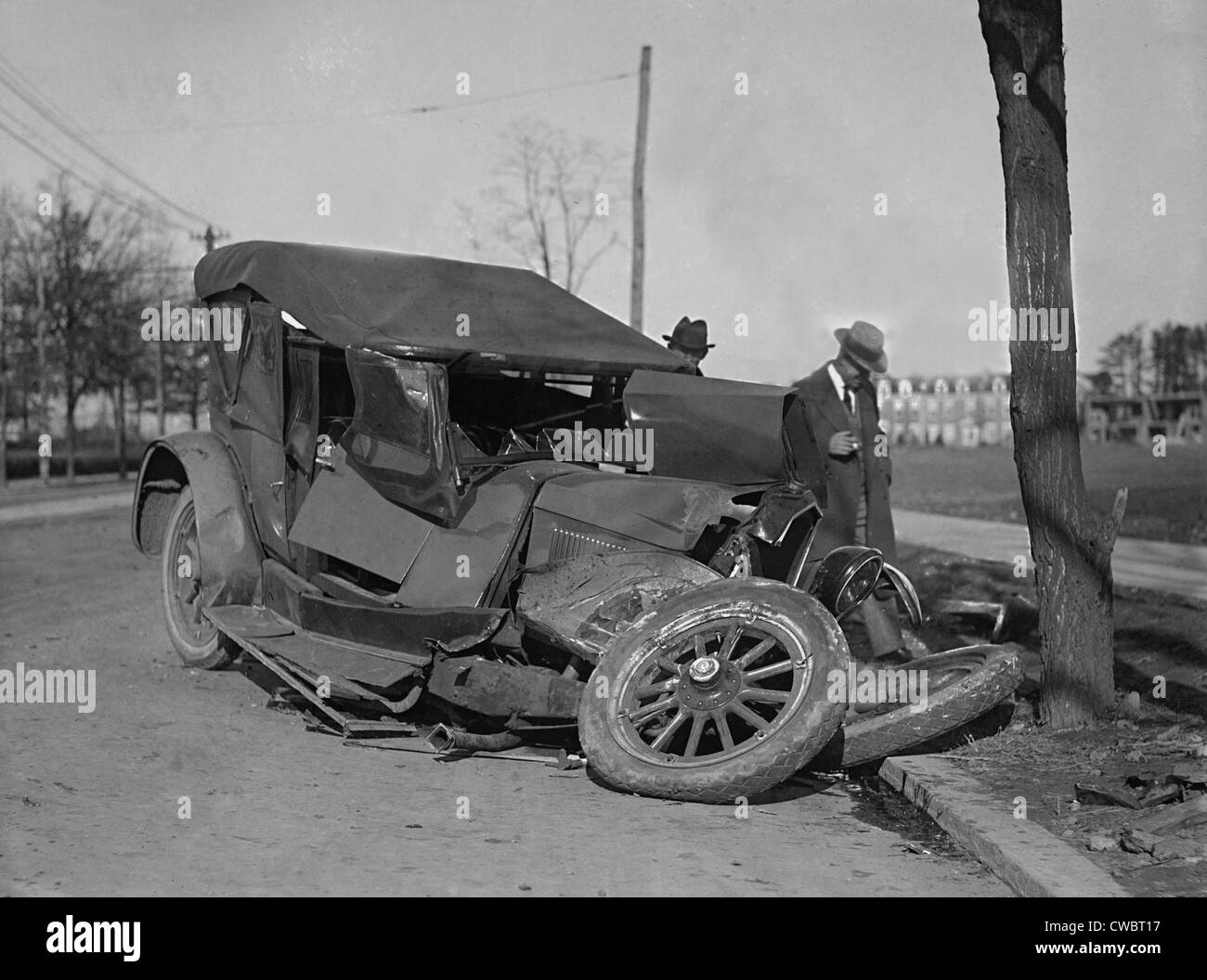 1920s car accident hi-res stock photography and images - Alamy