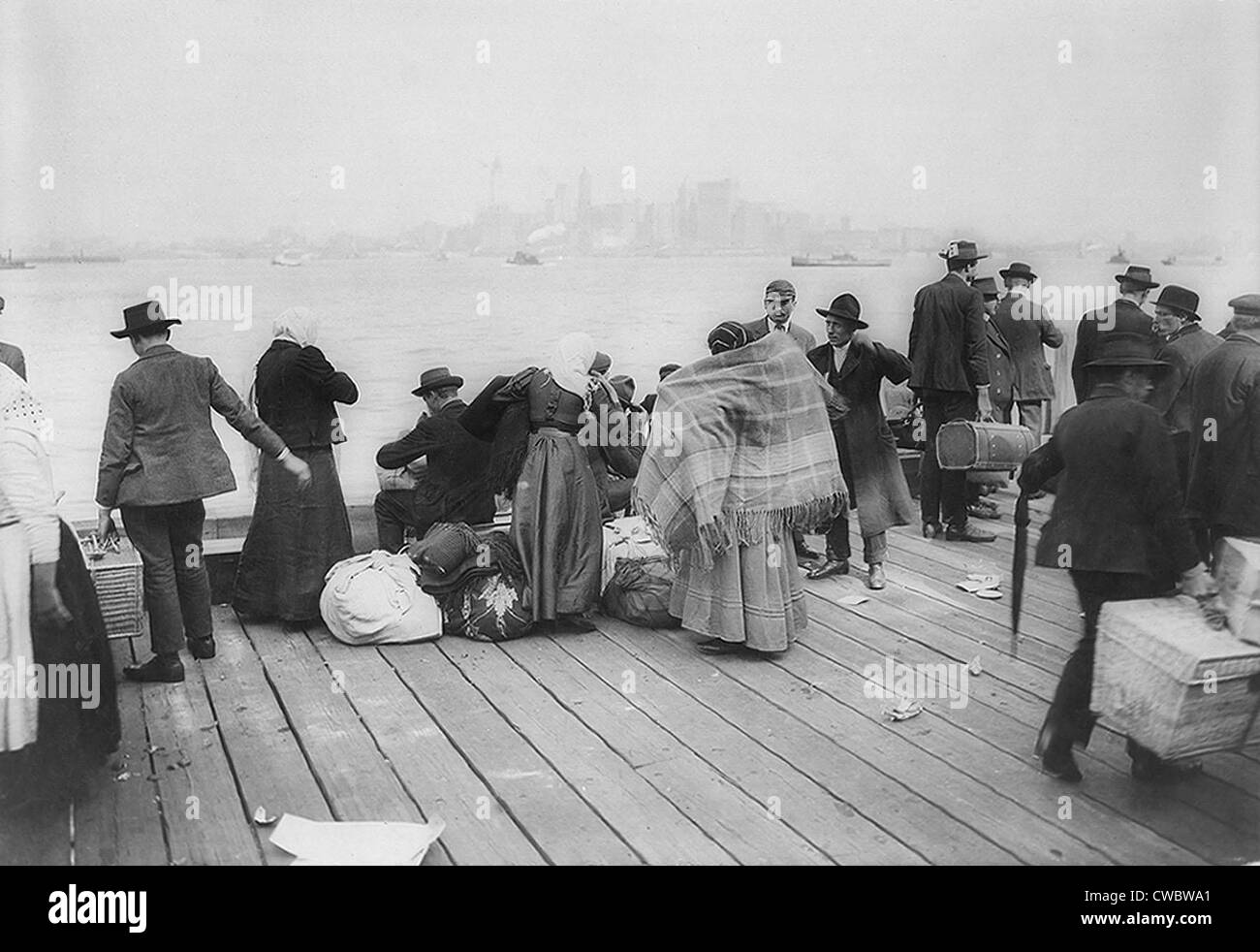 1912 new york skyline hi-res stock photography and images - Alamy