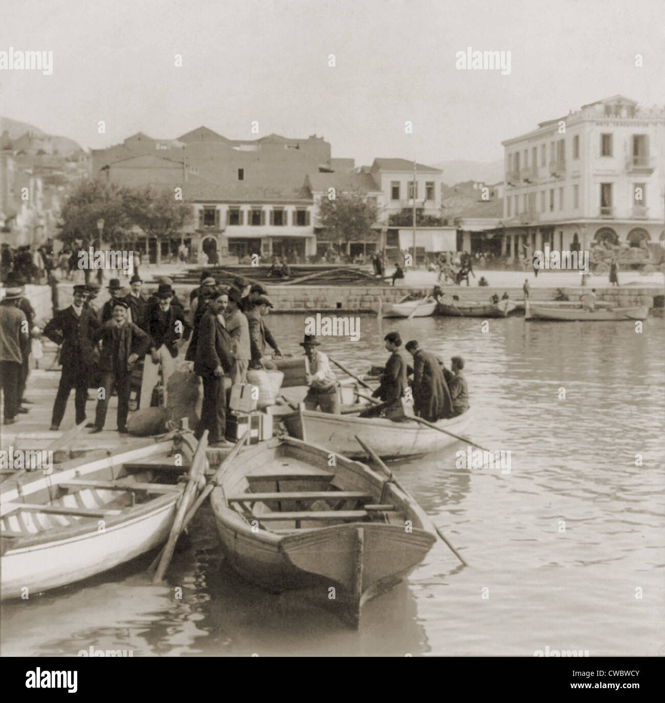 Greek immigrants hi-res stock photography and images - Alamy