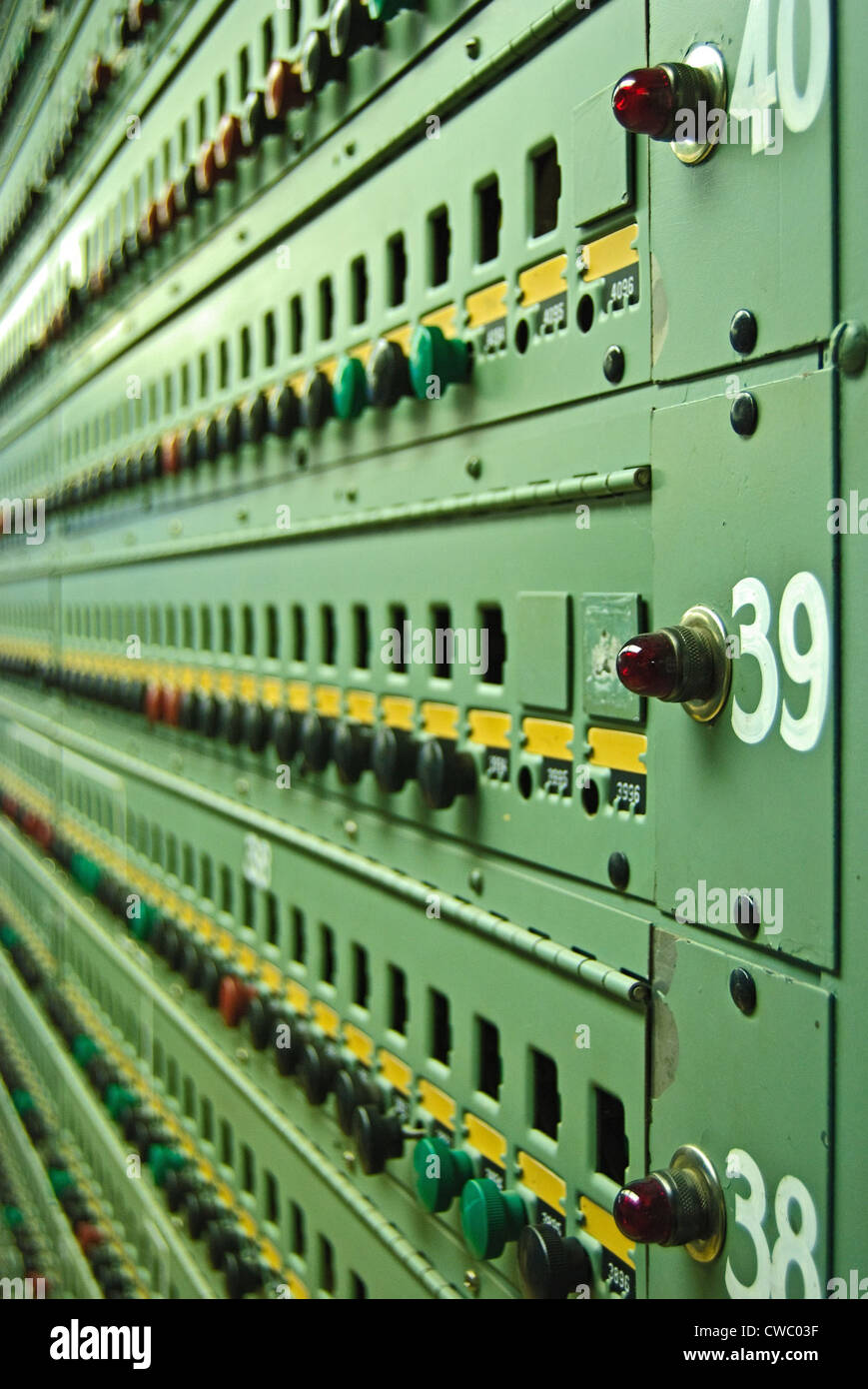 Nuclear bomb 1940s hi-res stock photography and images - Alamy