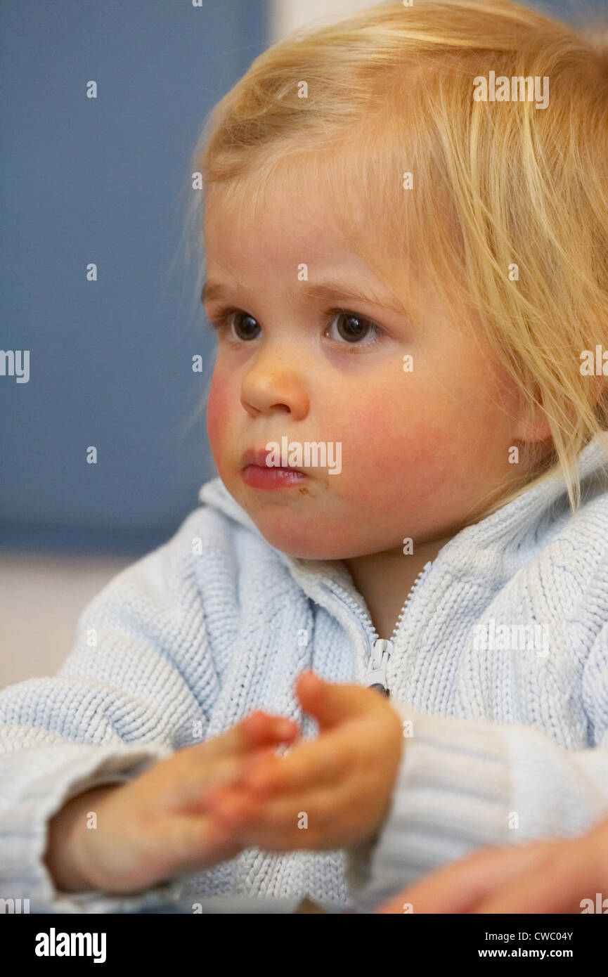 Carefully observe hi-res stock photography and images - Alamy