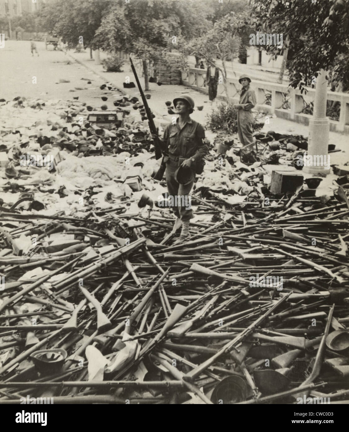 Ww2 american weapons hi-res stock photography and images - Alamy