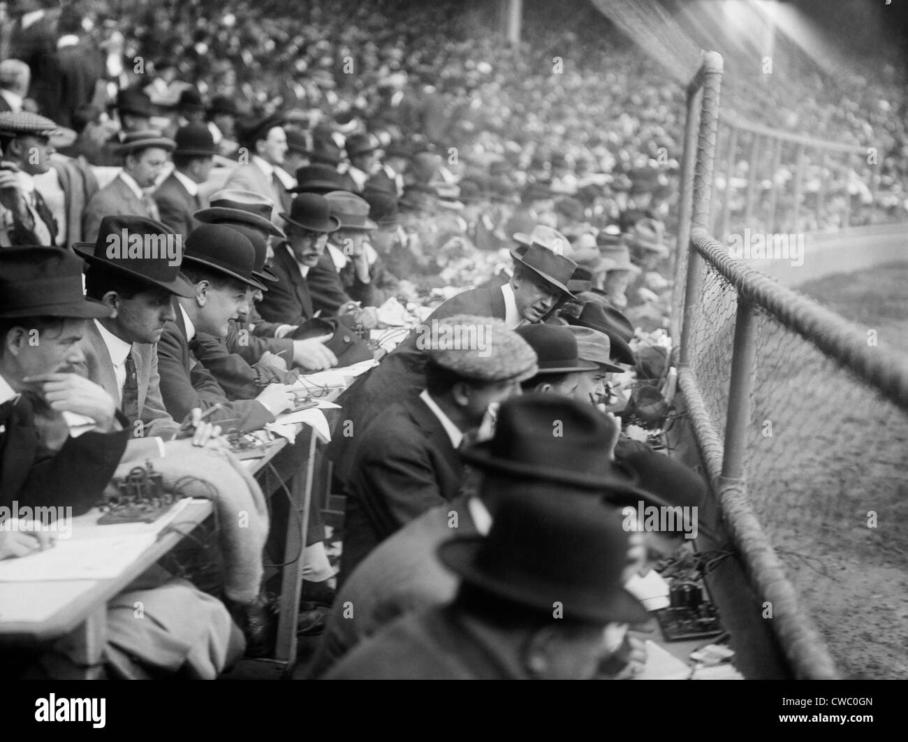 1910s telegraph operators hi-res stock photography and images - Alamy