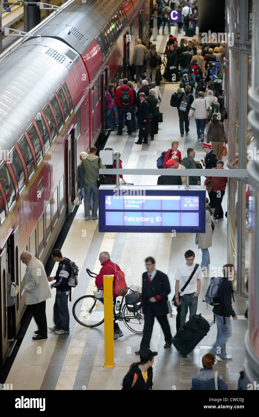 Berlin, in a local train station platform Stock Photo - Alamy