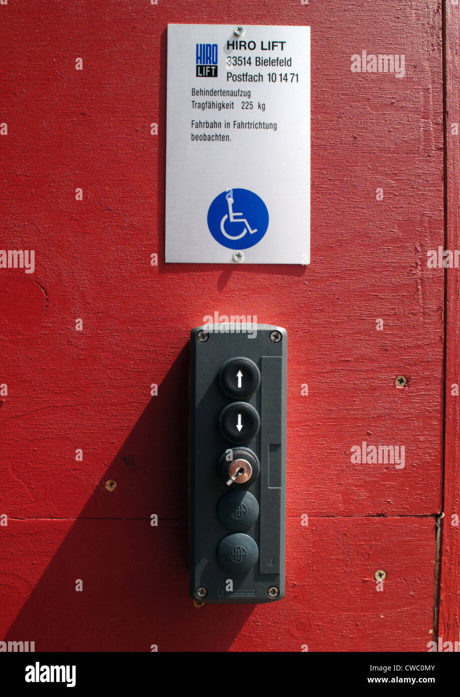 Berlin, operating device of an elevator for disabled temporarily ...