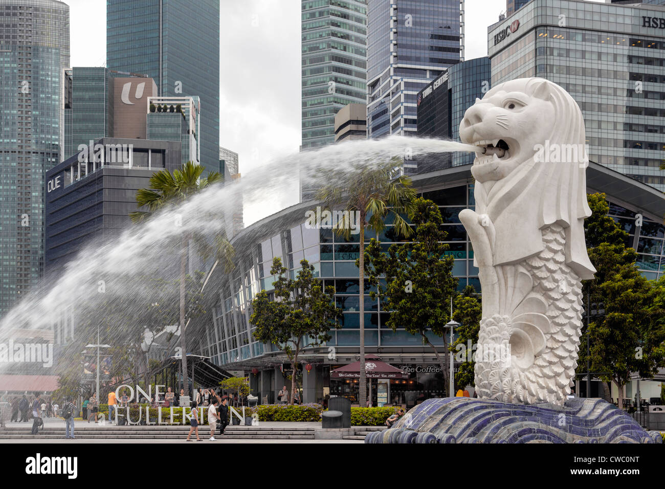 Merlion fountain in Singapore Stock Photo - Alamy