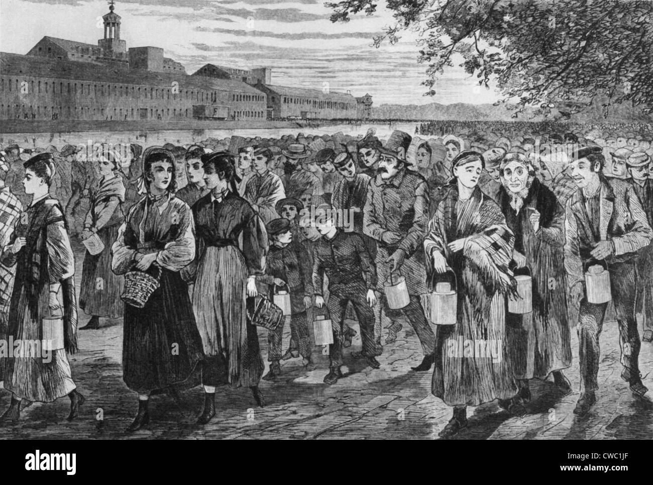 Industrial revolution factory workers hi-res stock photography and ...