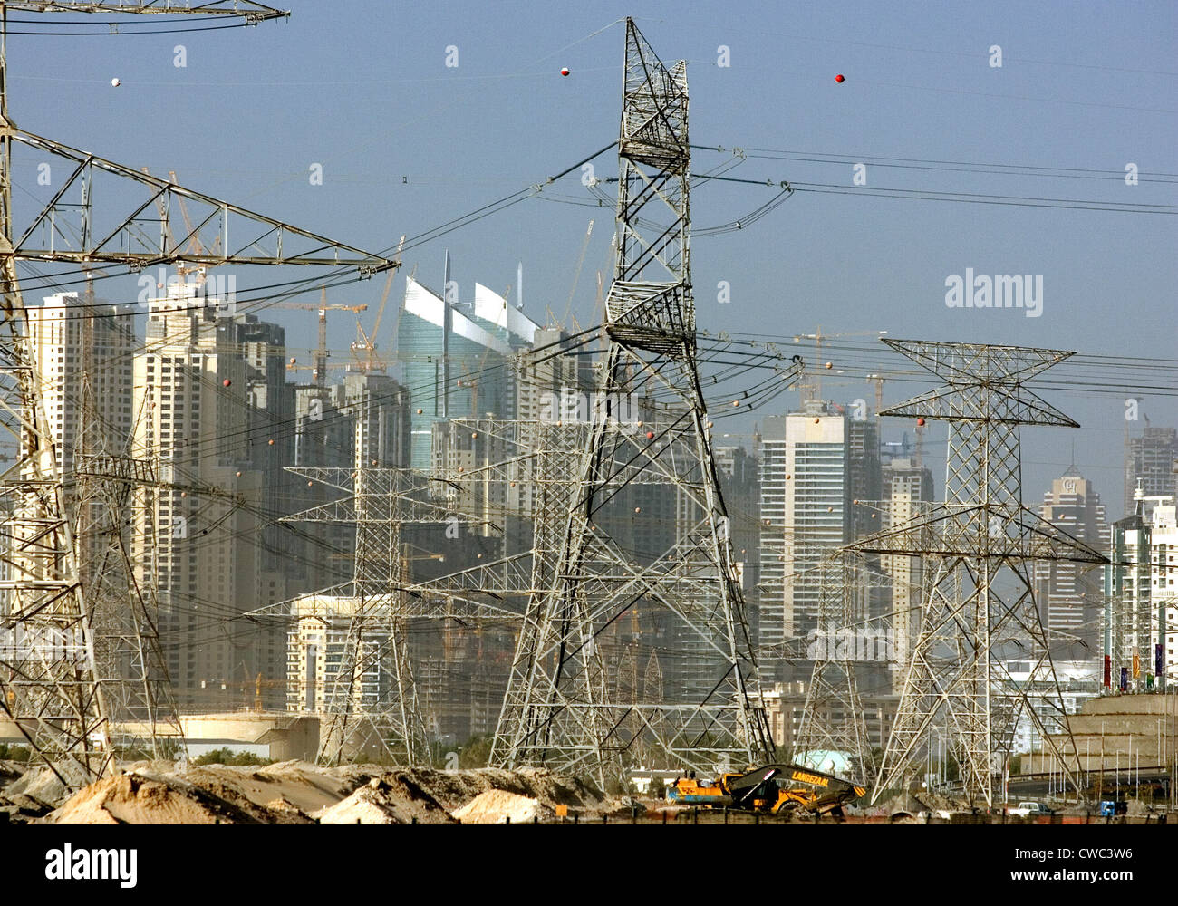 Power lines dubai uae hi-res stock photography and images - Alamy