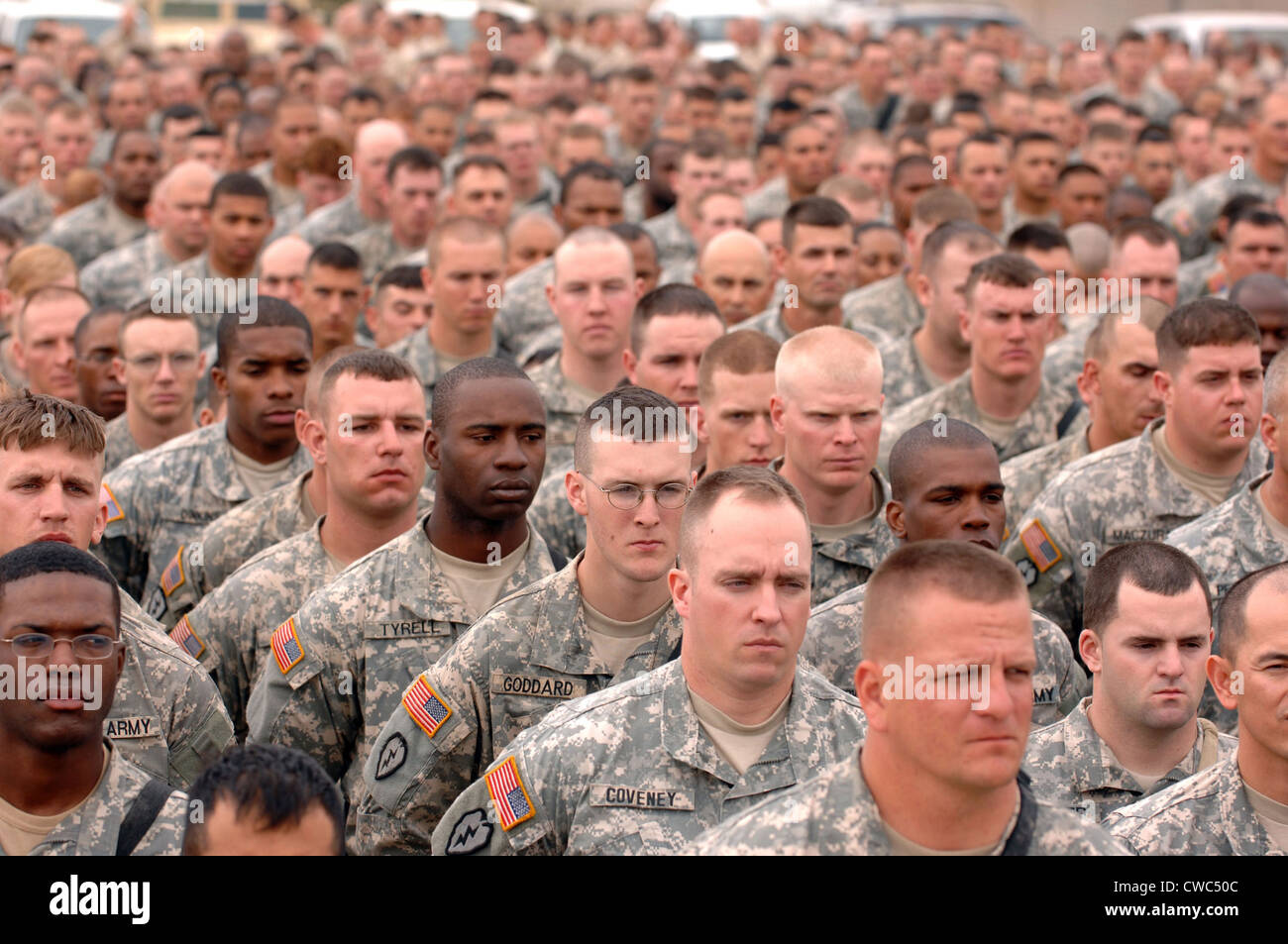 US Army Soldiers at a ceremony to honor fallen service members at ...