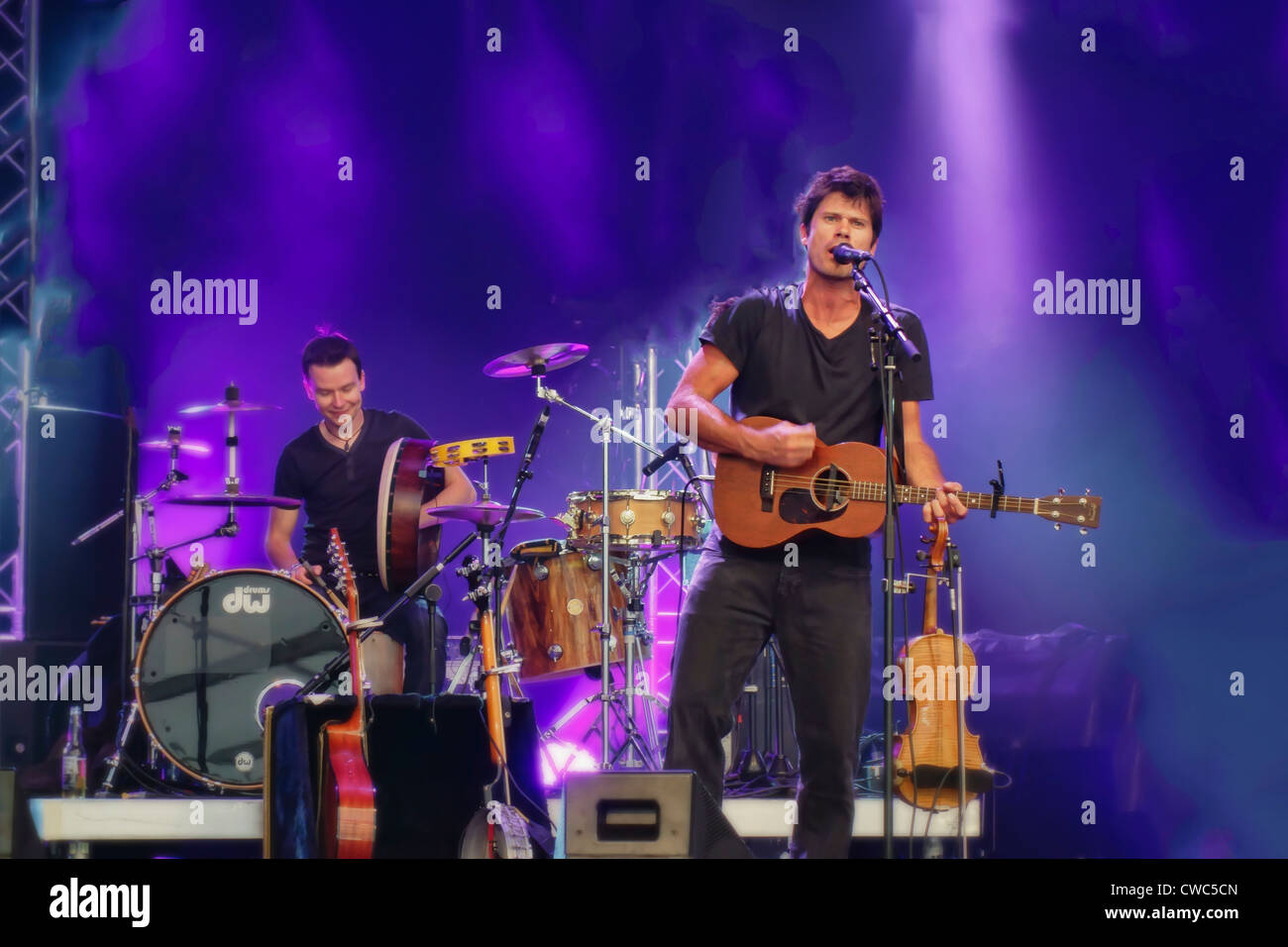 Seth lakeman hi-res stock photography and images - Alamy