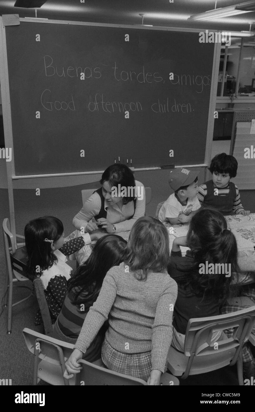 Classroom 1970s hi-res stock photography and images - Alamy