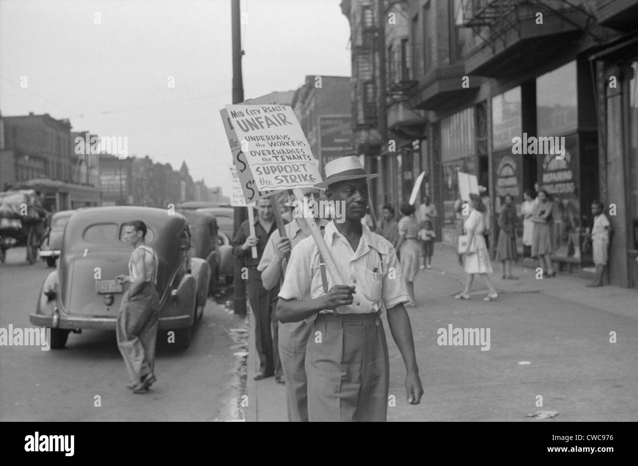 Striking workers Black and White Stock Photos & Images - Alamy