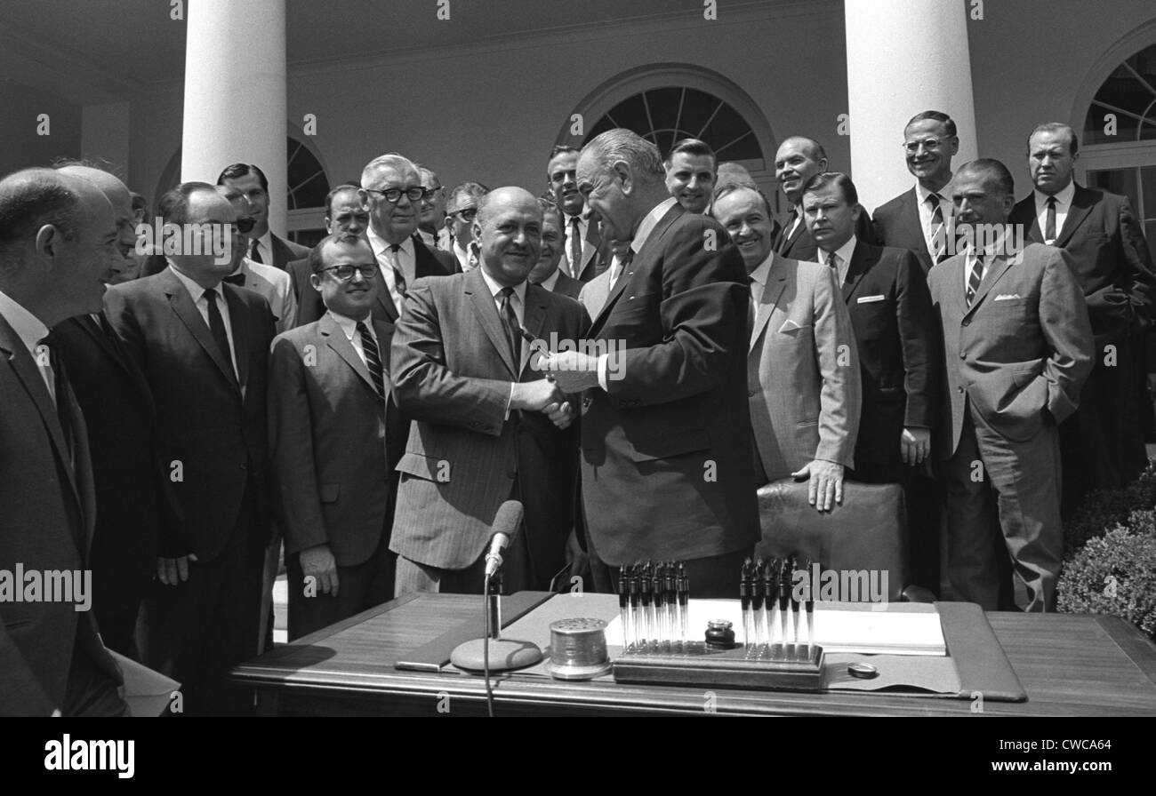 LBJ's Great Society programs. President Lyndon Johnson shakes HUD ...