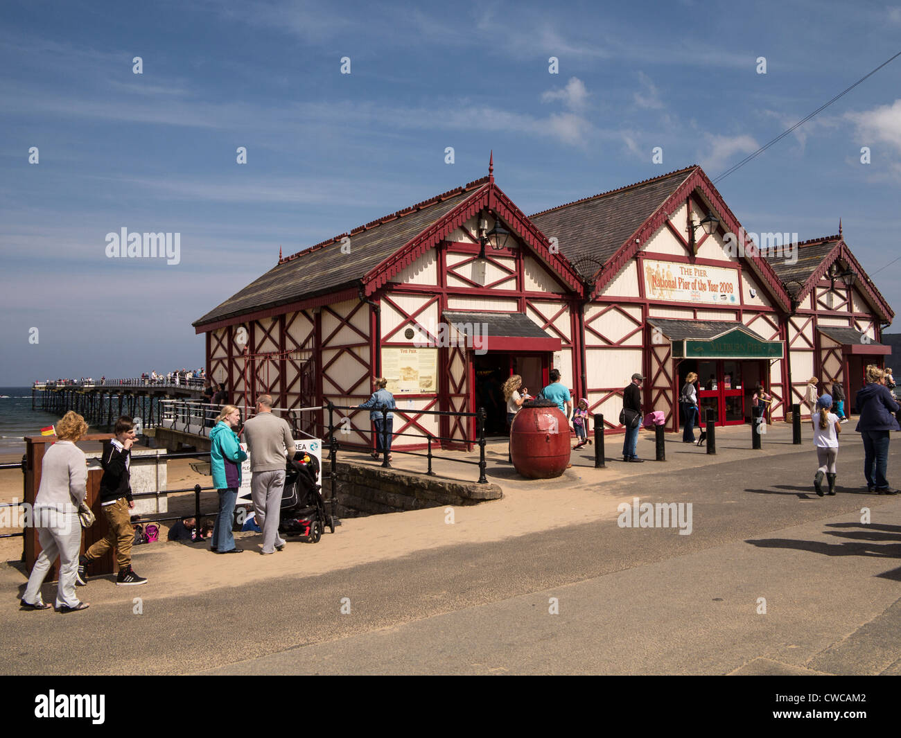 Cleveland pier hi-res stock photography and images - Alamy