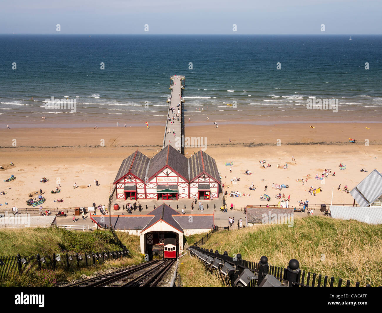 Saltburn-by-the-Sea Pier and Cliff Lift Cleveland UK Stock Photo - Alamy