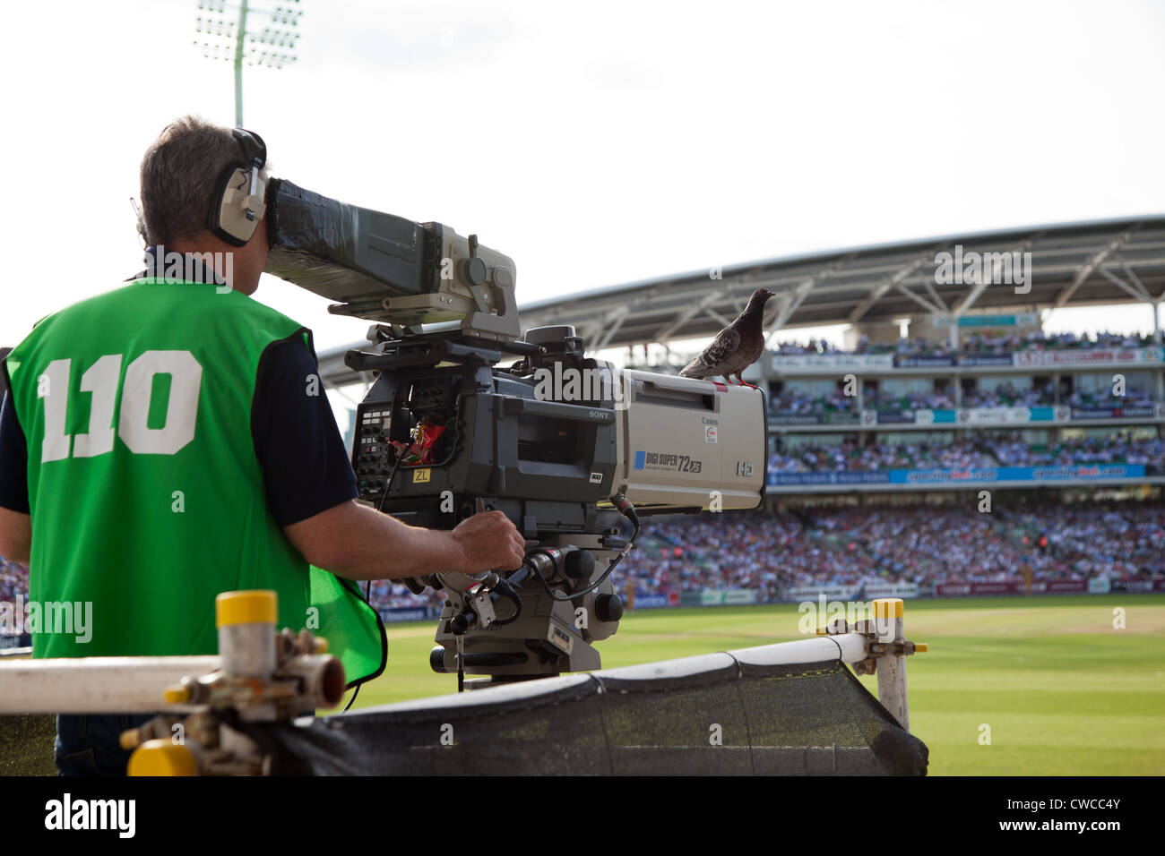 Cameraman sport hi-res stock photography and images - Alamy