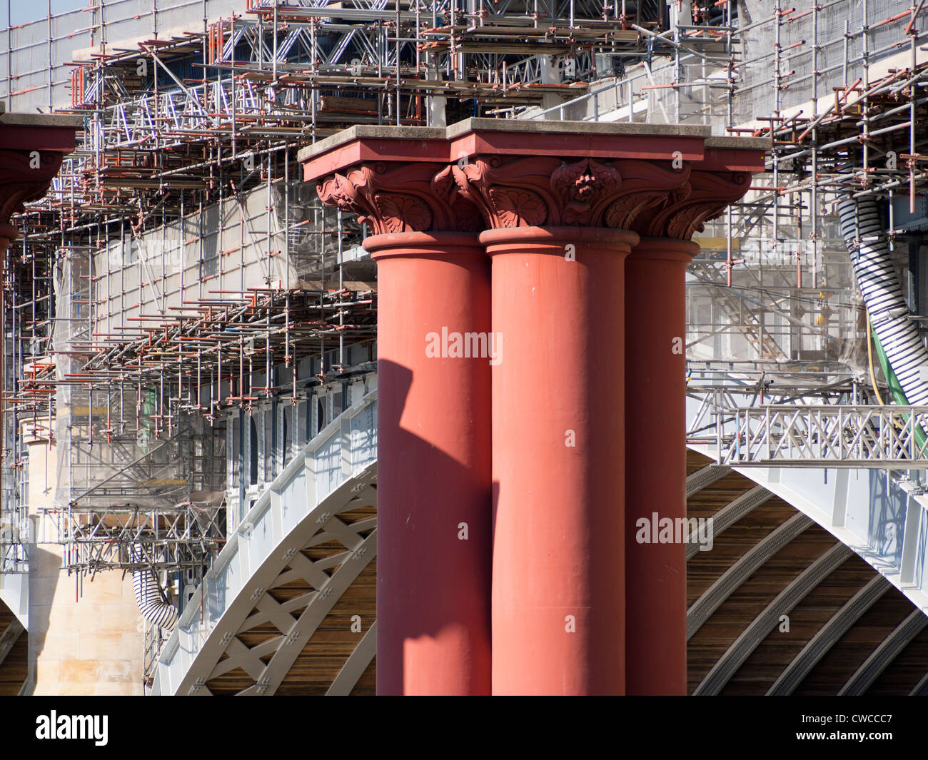 Old blackfriars station hi-res stock photography and images - Alamy