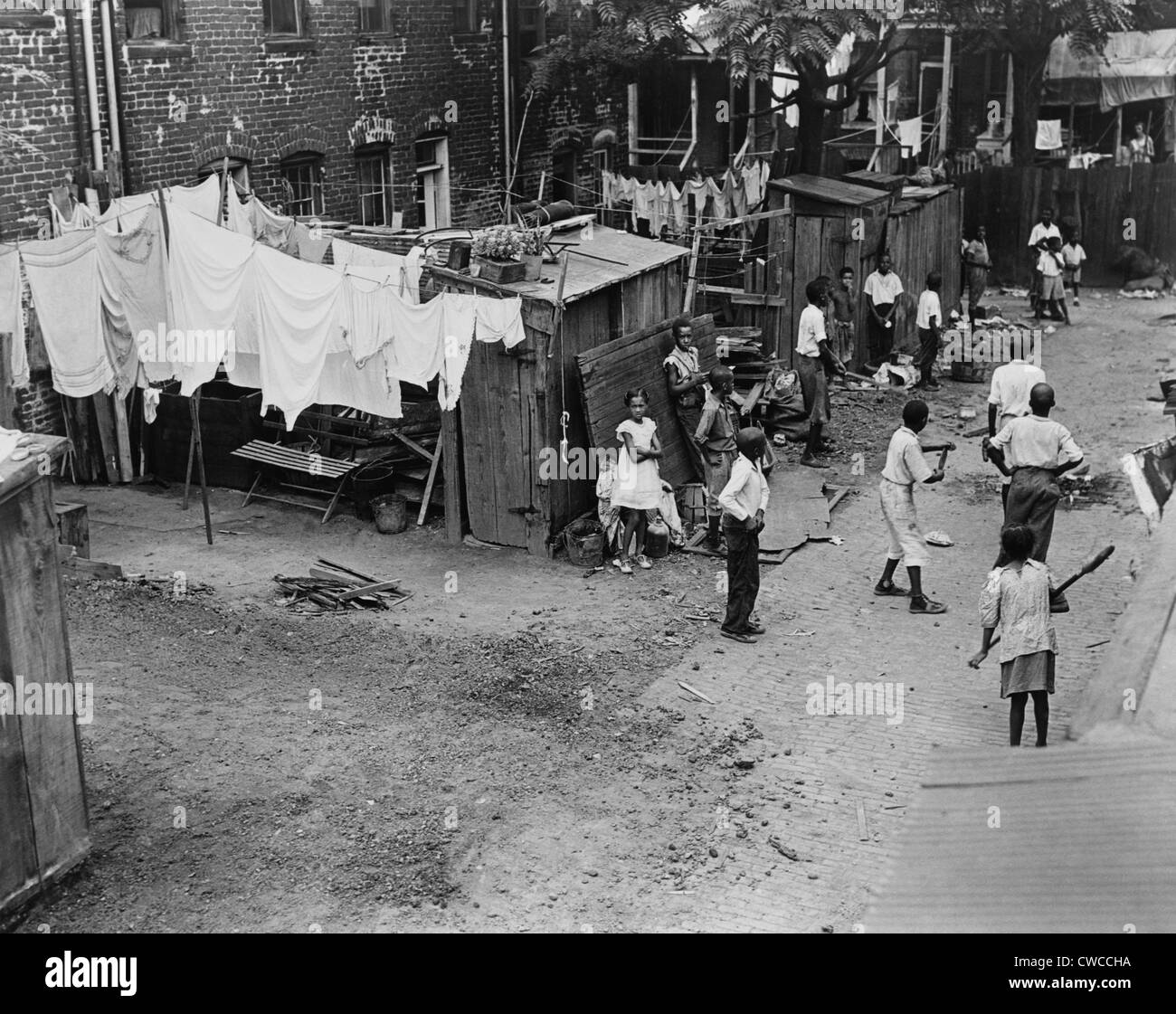 Slums london hi-res stock photography and images - Alamy