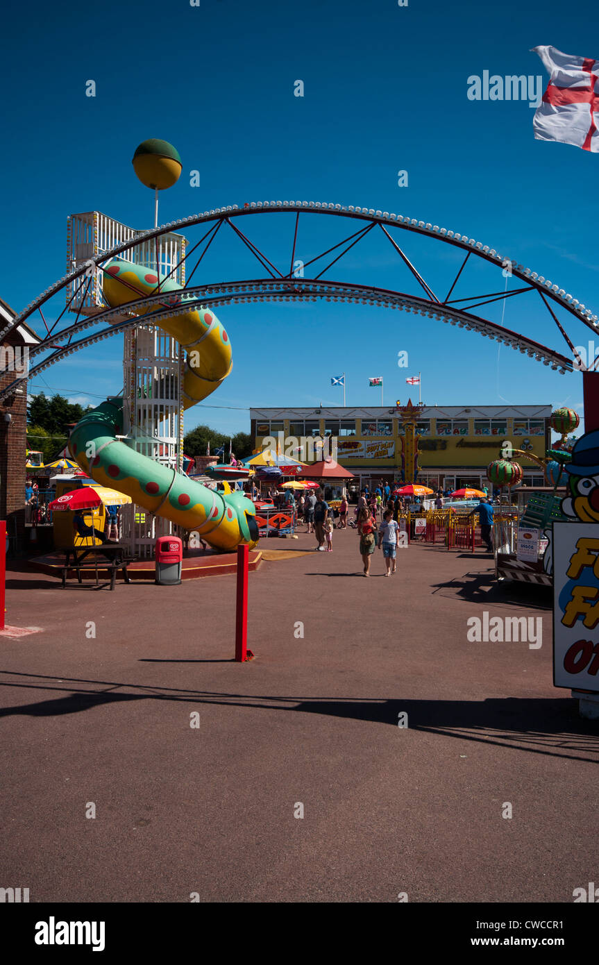 Fairgrounds uk hi-res stock photography and images - Alamy