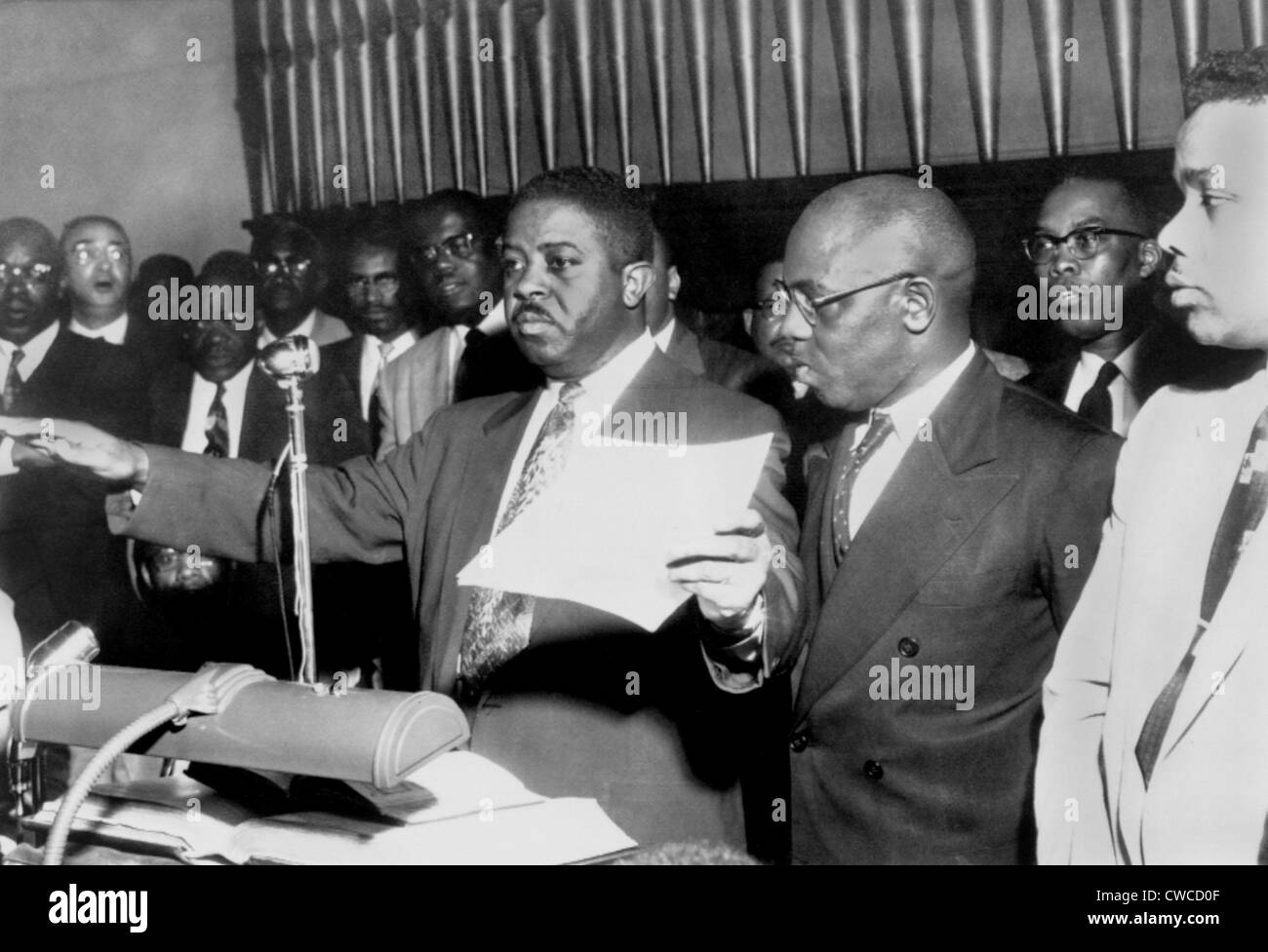 Montgomery Bus Boycott leaders are cheered. Reverend Ralph D. Abernathy ...