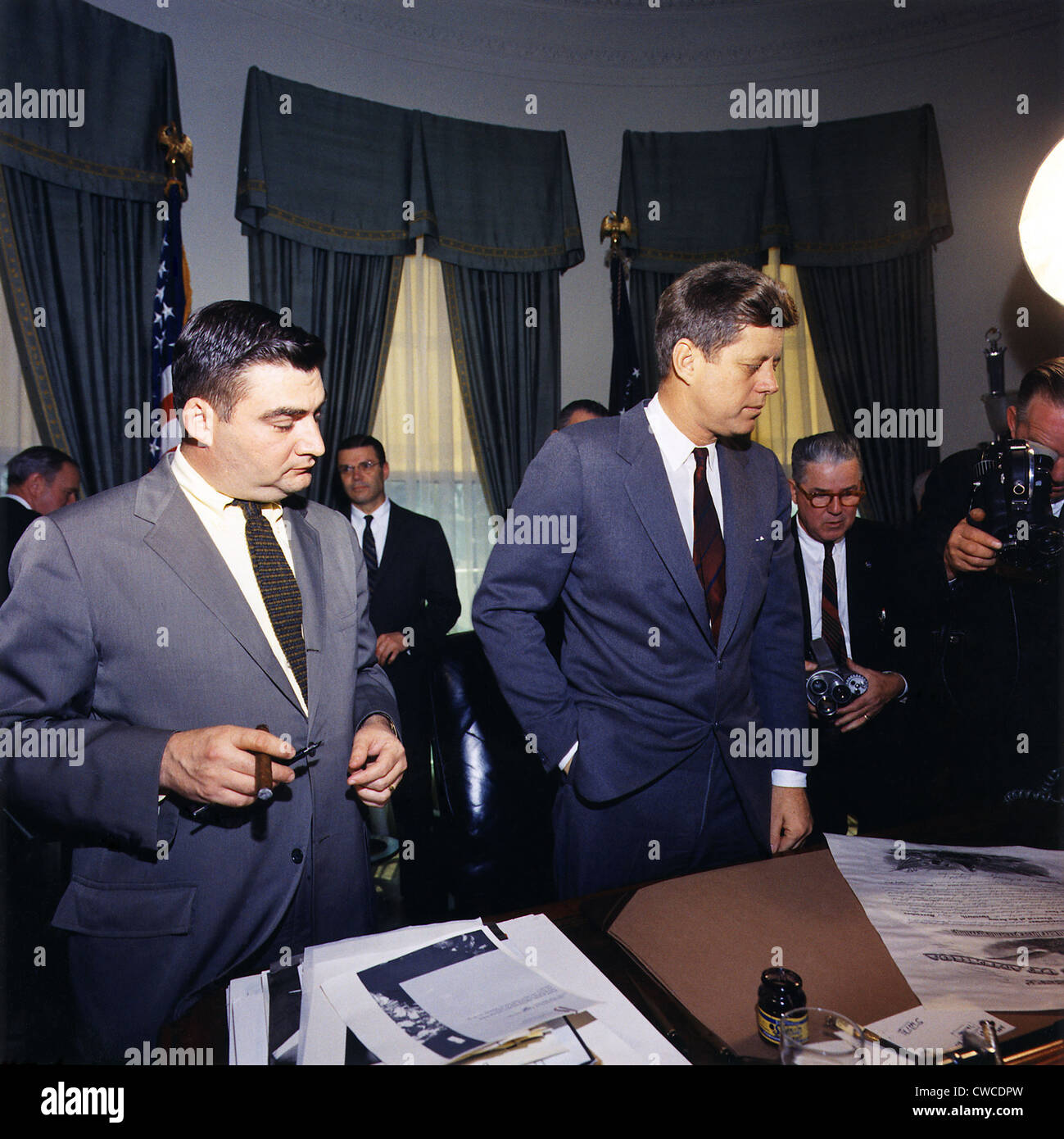 Signing General Eisenhower's commission. President Kennedy with Press ...
