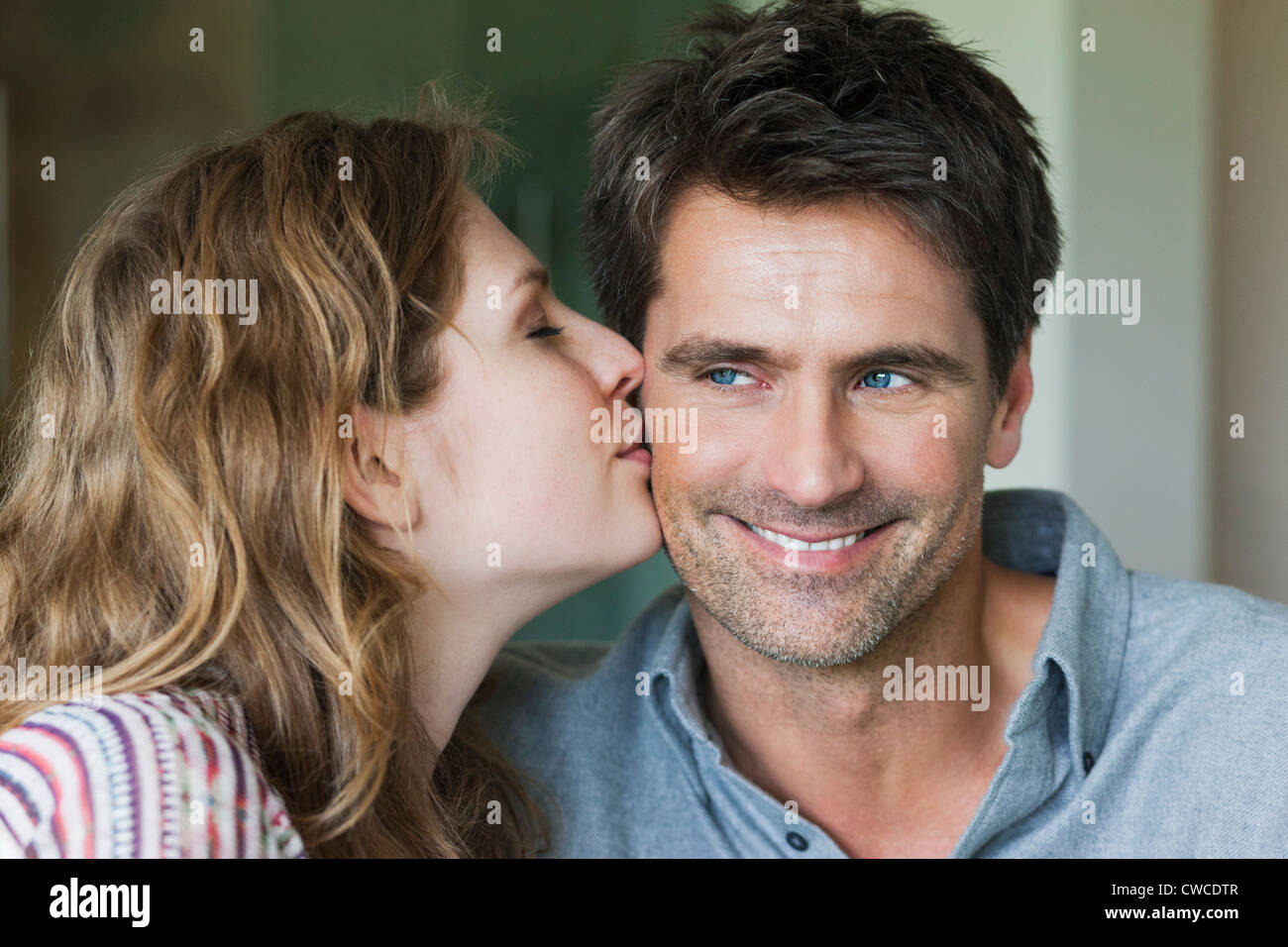 Close-up of a romantic couple Stock Photo - Alamy