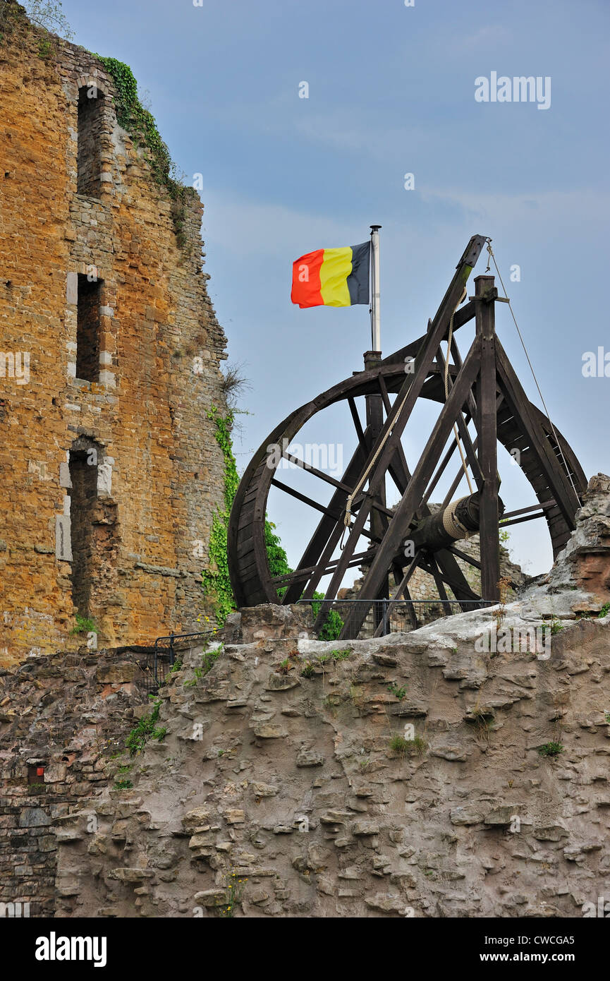 Medieval wooden castle hi-res stock photography and images - Alamy