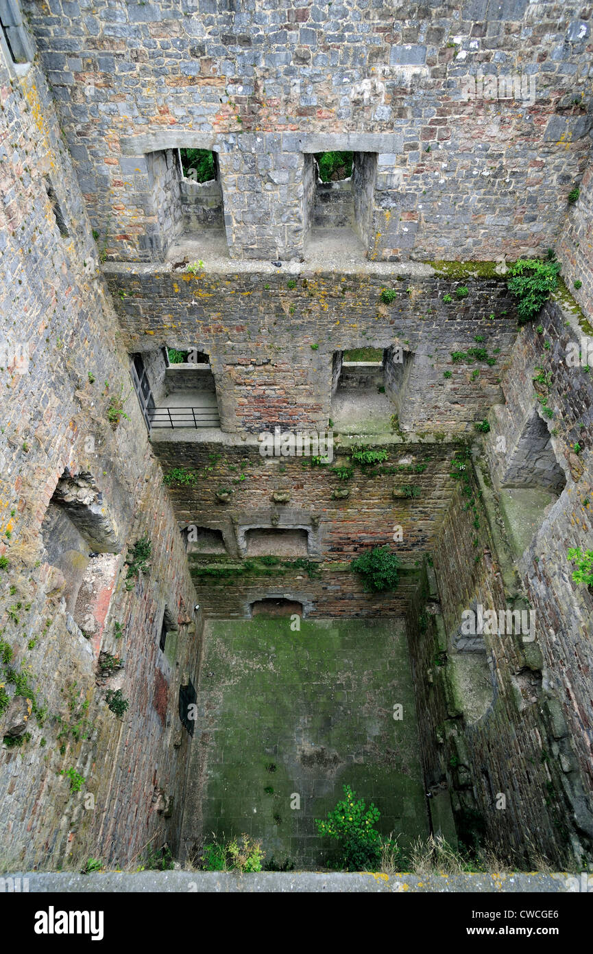 The medieval keep Tour Salamandre / Salamander Tower at Beaumont ...