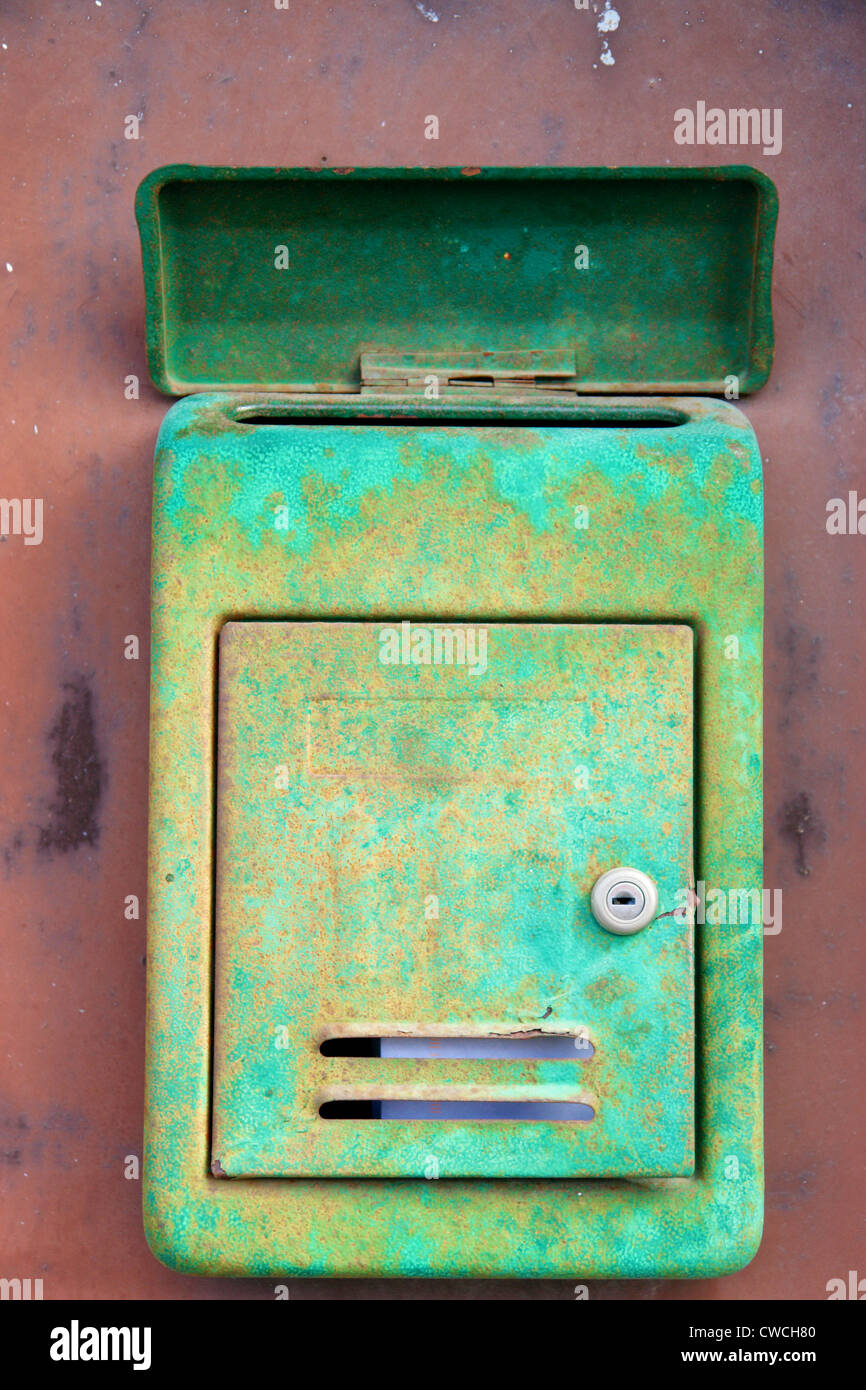 Letterbox letter box hi-res stock photography and images - Alamy