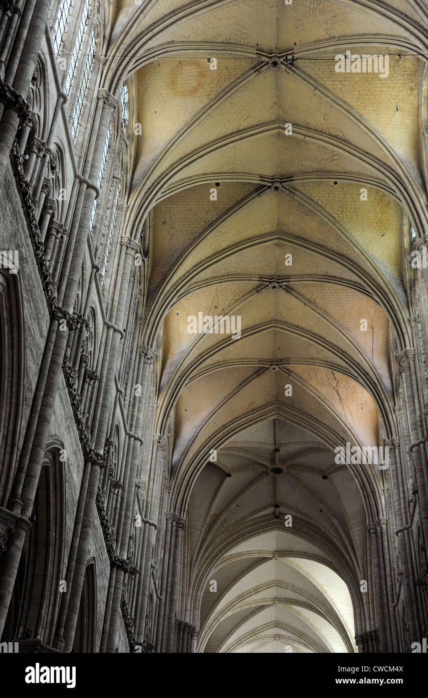 Ceiling of Cathedral Notre Dame d' Amiens,Amiens,Somme,Picardie,France ...
