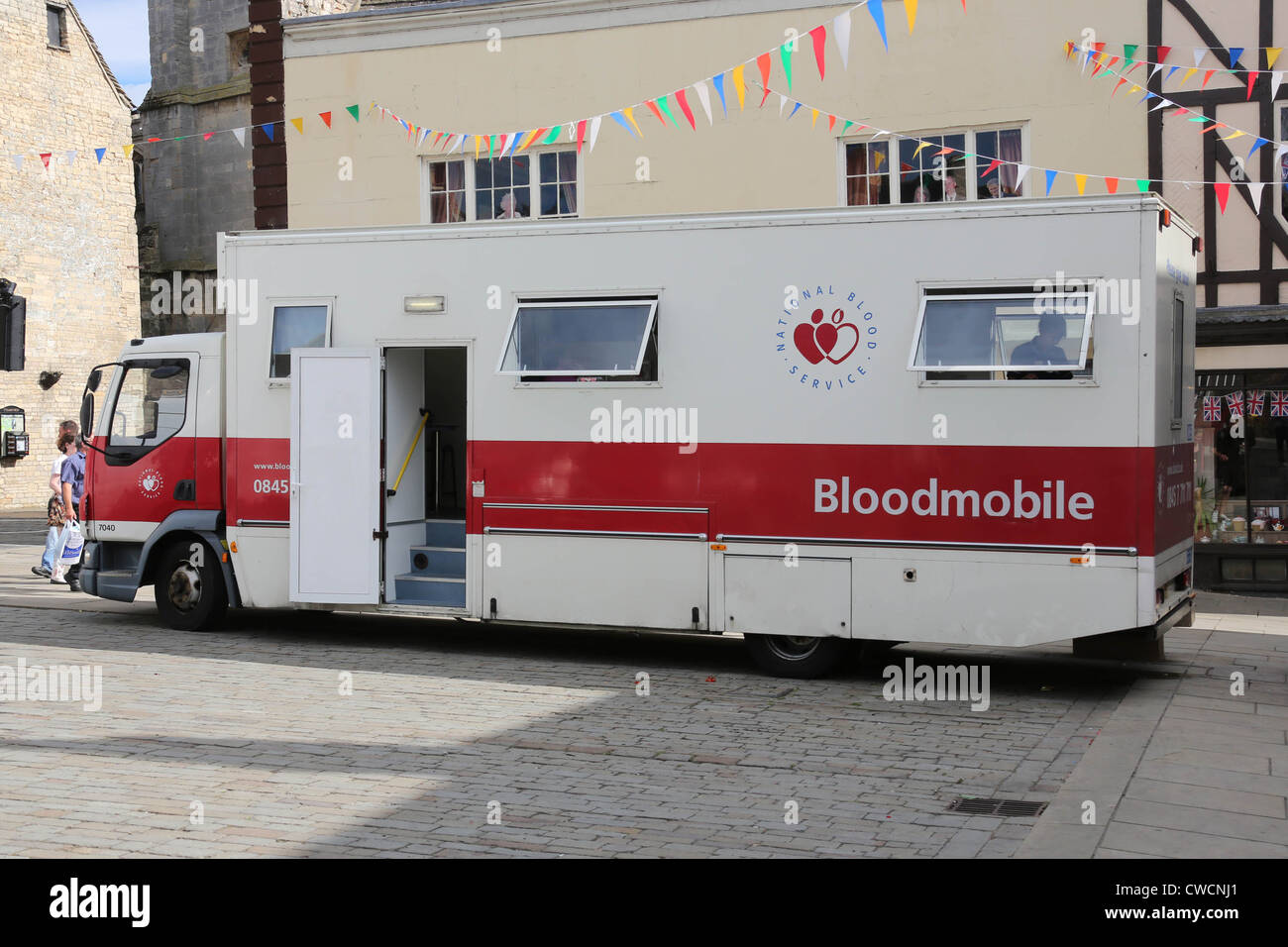 Bloodmobile hi-res stock photography and images - Alamy