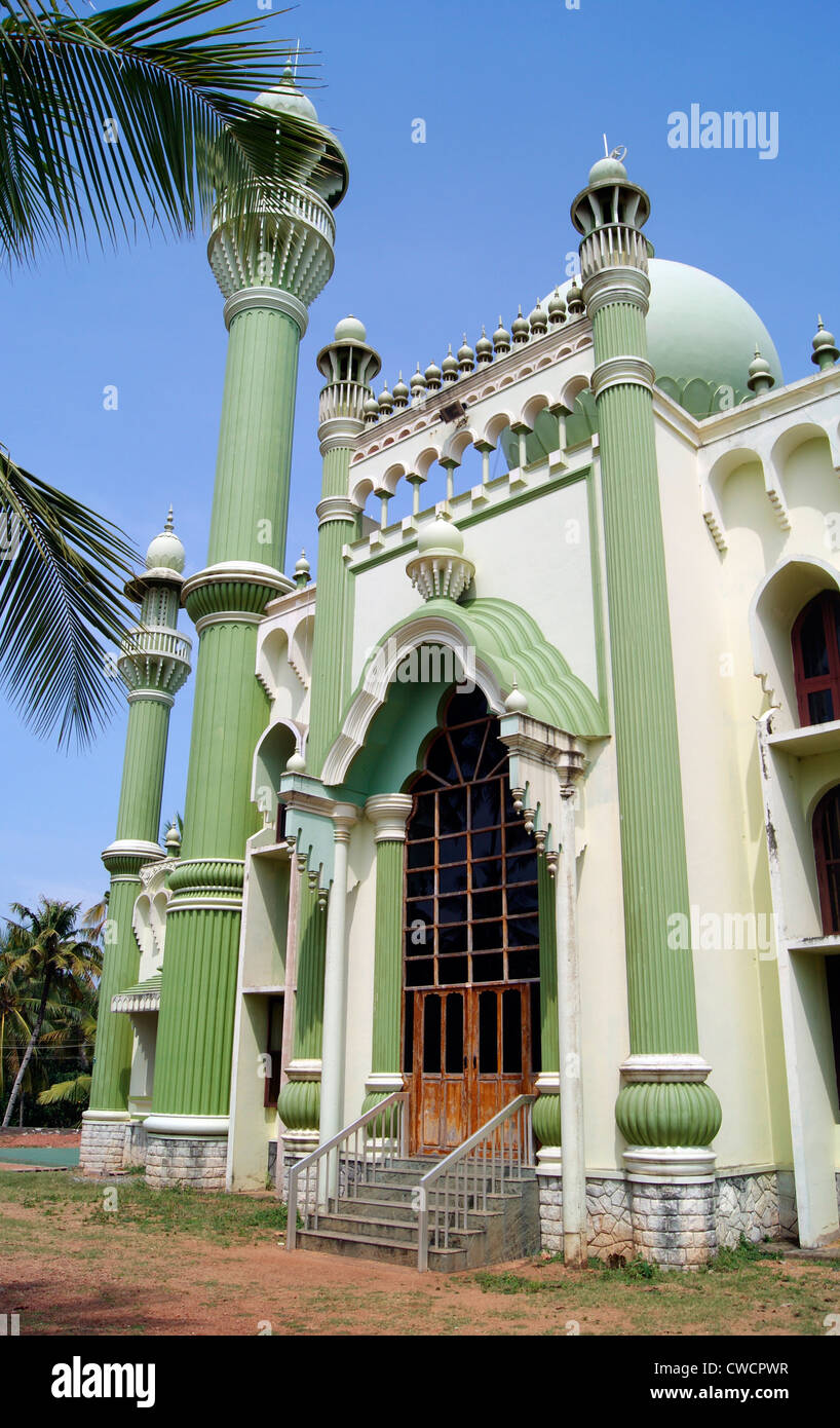 Masjids of south india hi-res stock photography and images - Alamy