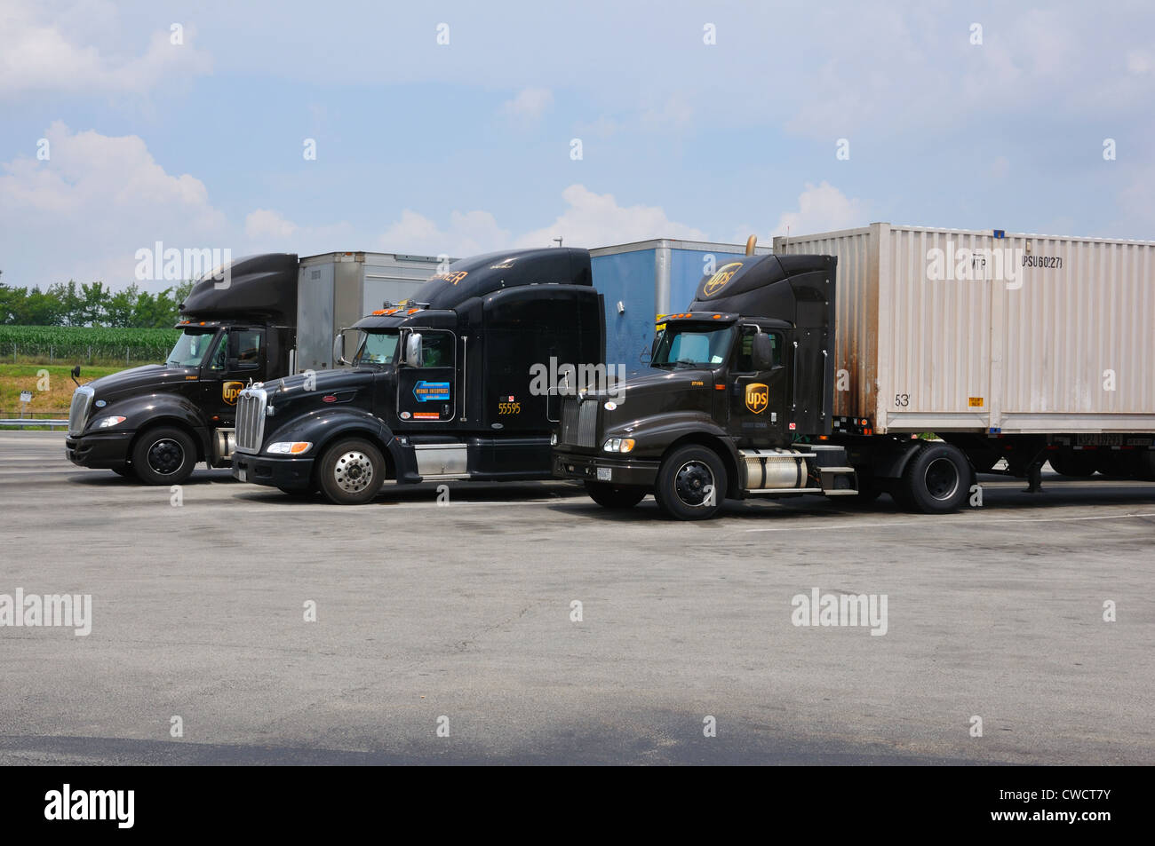 UPS trucks, USA Stock Photo - Alamy
