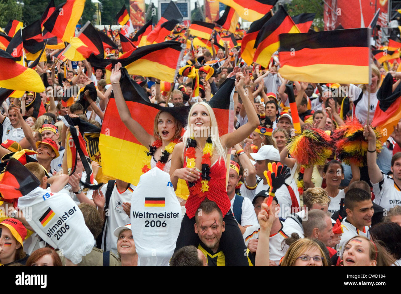 German football fans for the FIFA World Cup 2006 Stock Photo - Alamy