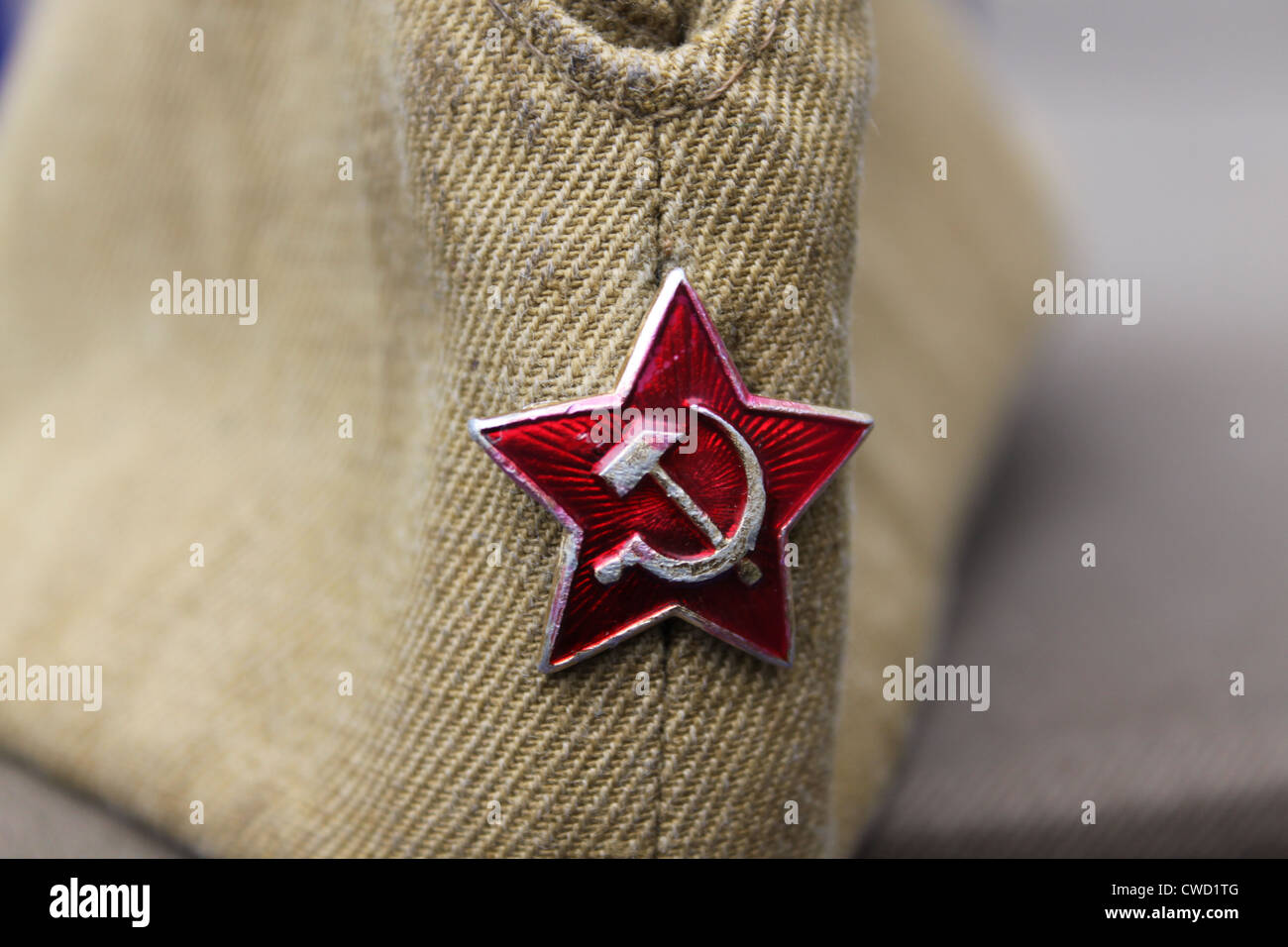 Red Cap Soldiers High Resolution Stock Photography and Images - Alamy