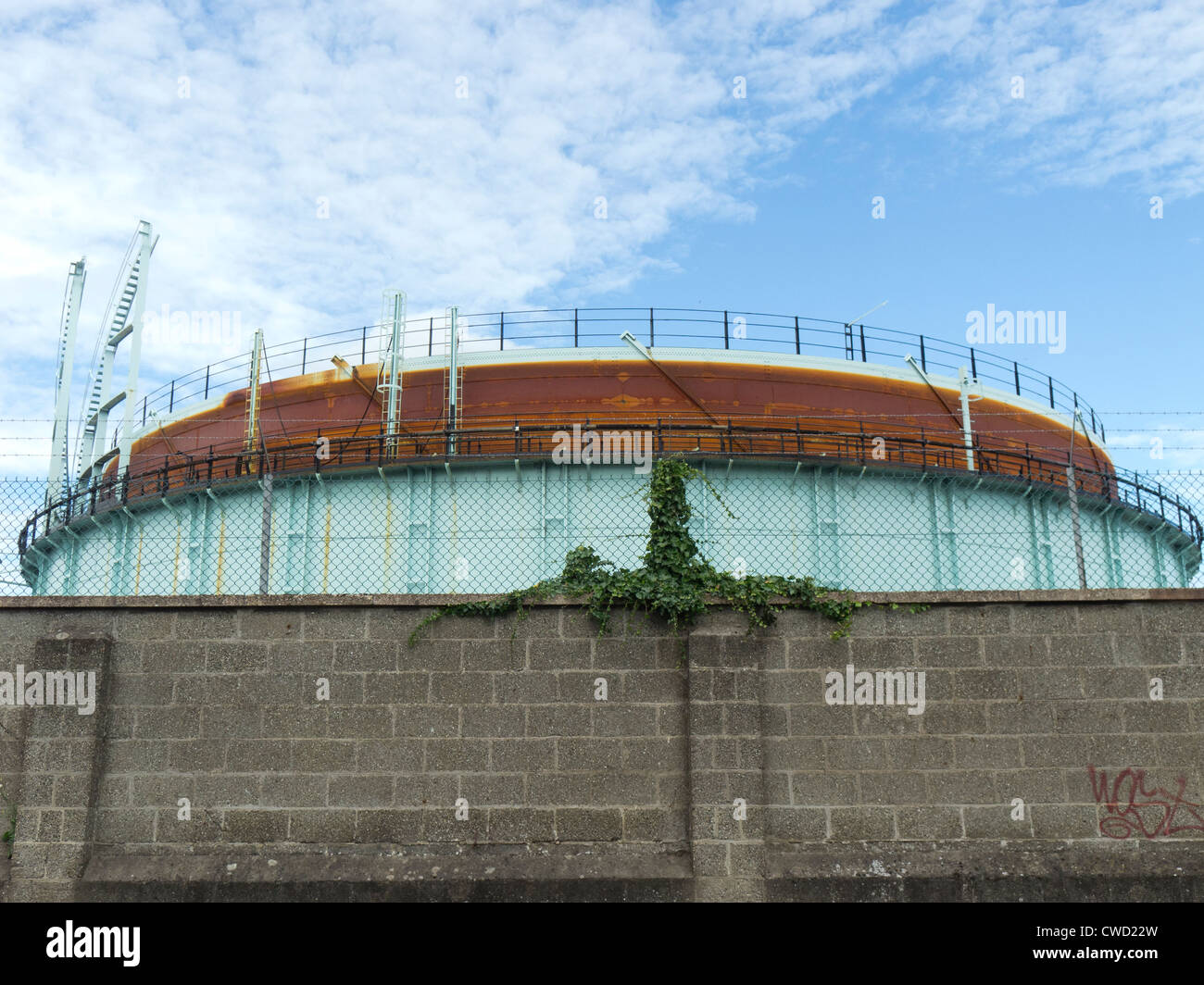 Gas holding tower. Haven Banks Exeter Stock Photo - Alamy