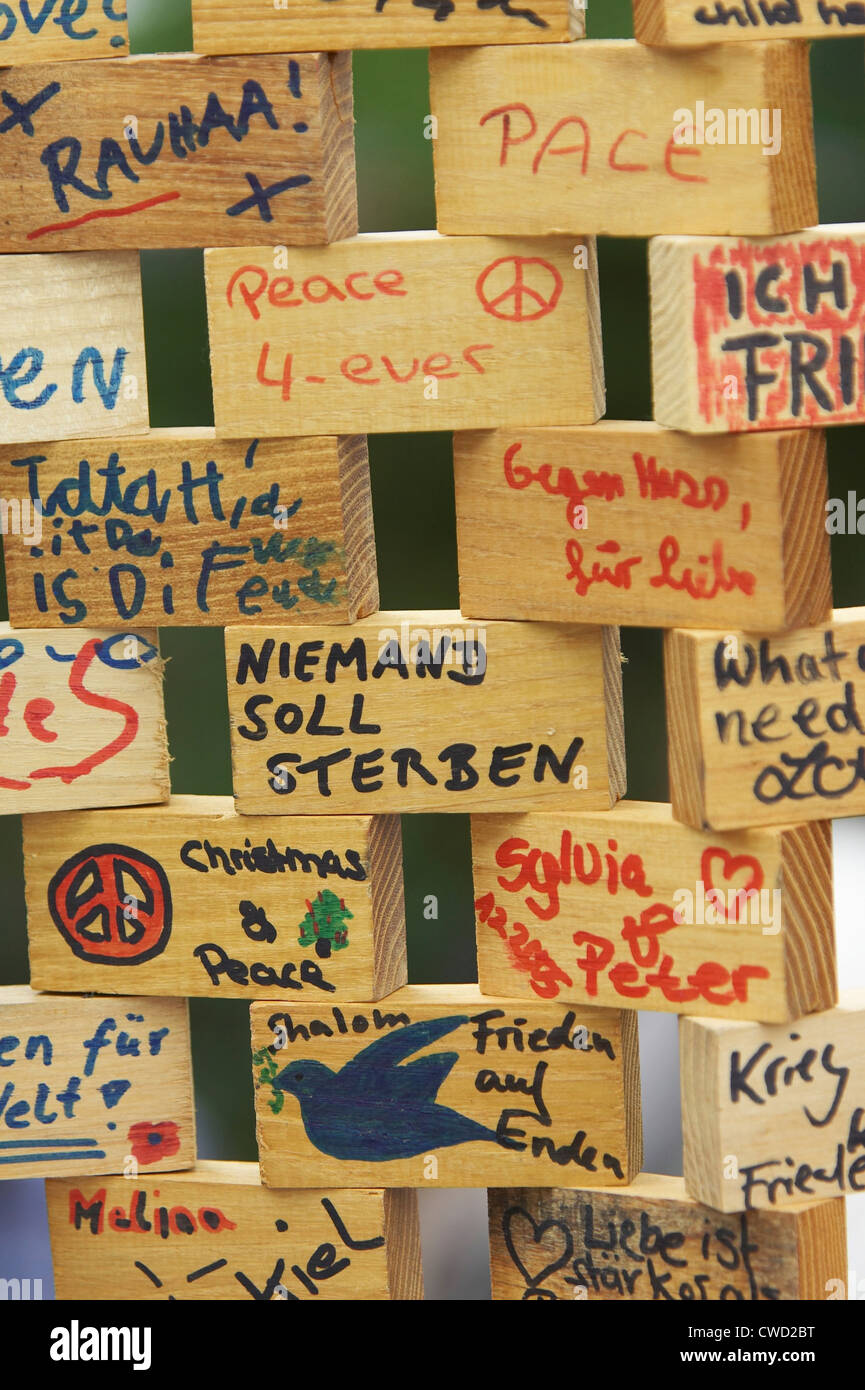 Peace action hi-res stock photography and images - Alamy