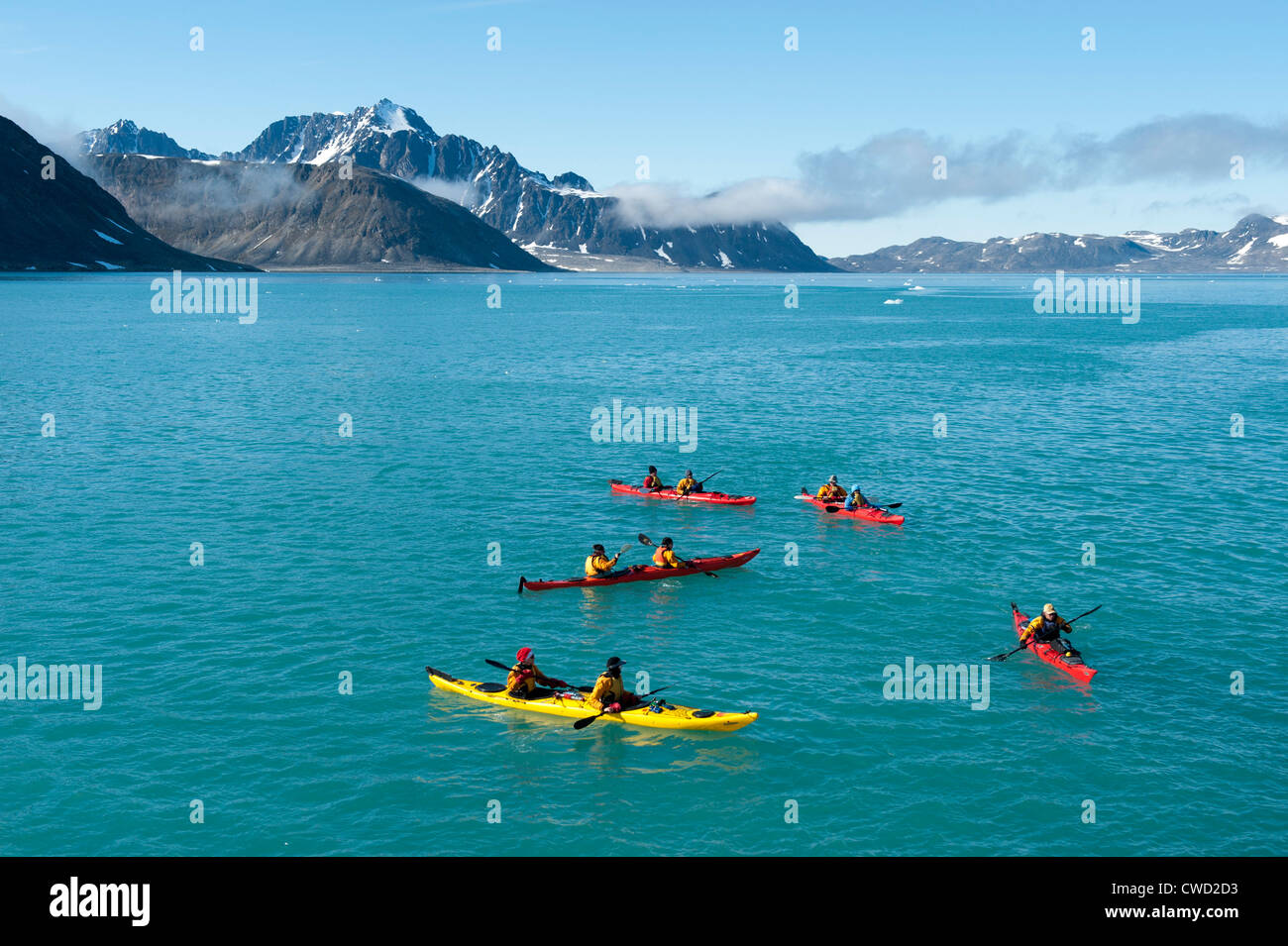 Svalbard kayaking hi-res stock photography and images - Alamy