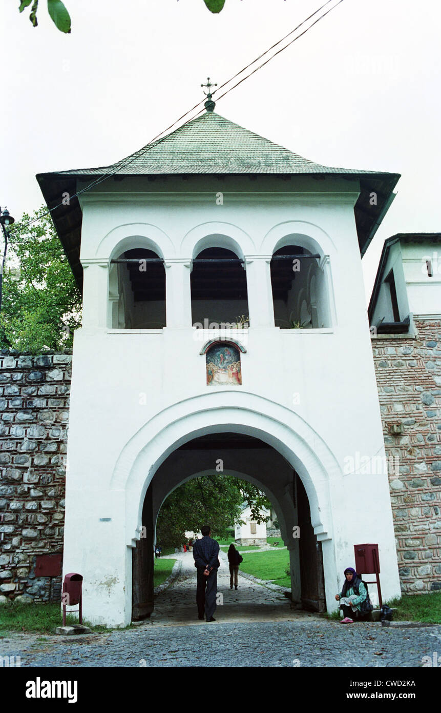 Shot romanian monastery hi-res stock photography and images - Alamy