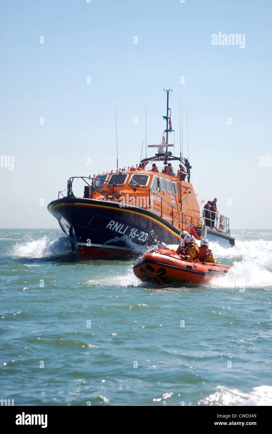 Eastbourne inshore rnli lifeboat hi-res stock photography and images ...