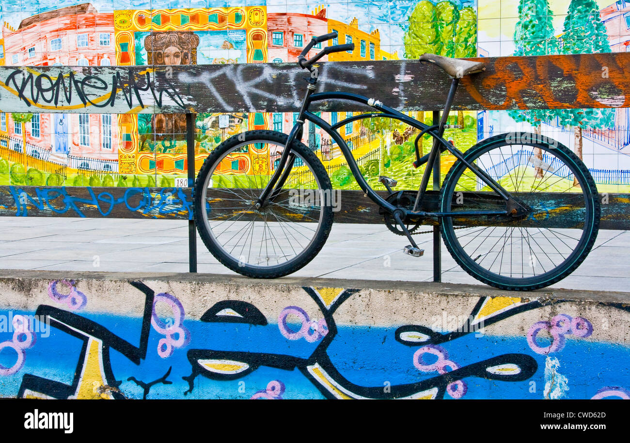 Bicycle and urban graffiti street art London England Europe Stock Photo ...